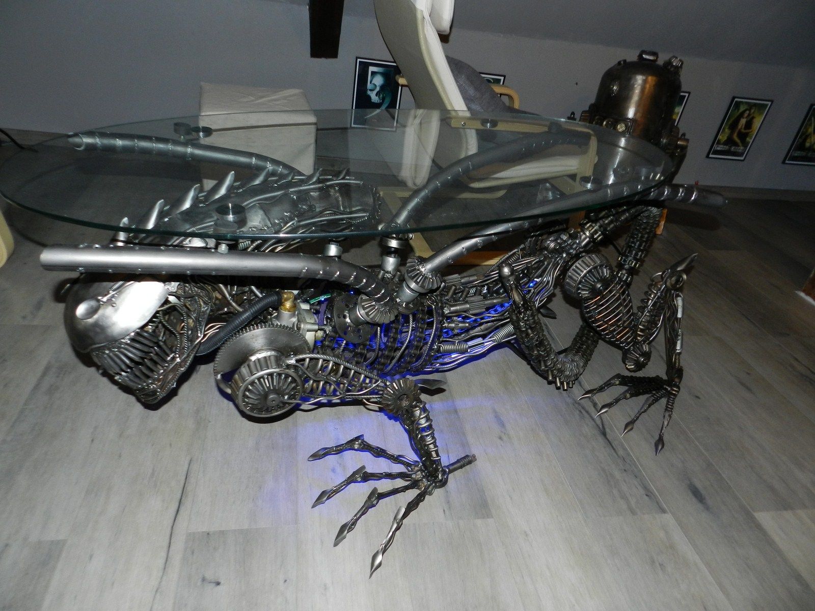 Alien Table Basse - Instructables