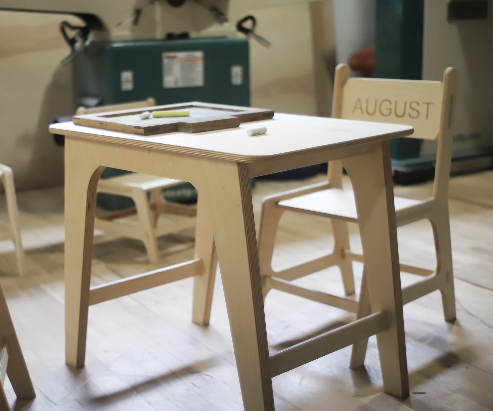 Kids Size Student or Play Desk : 6 Steps (with Pictures) - Instructables