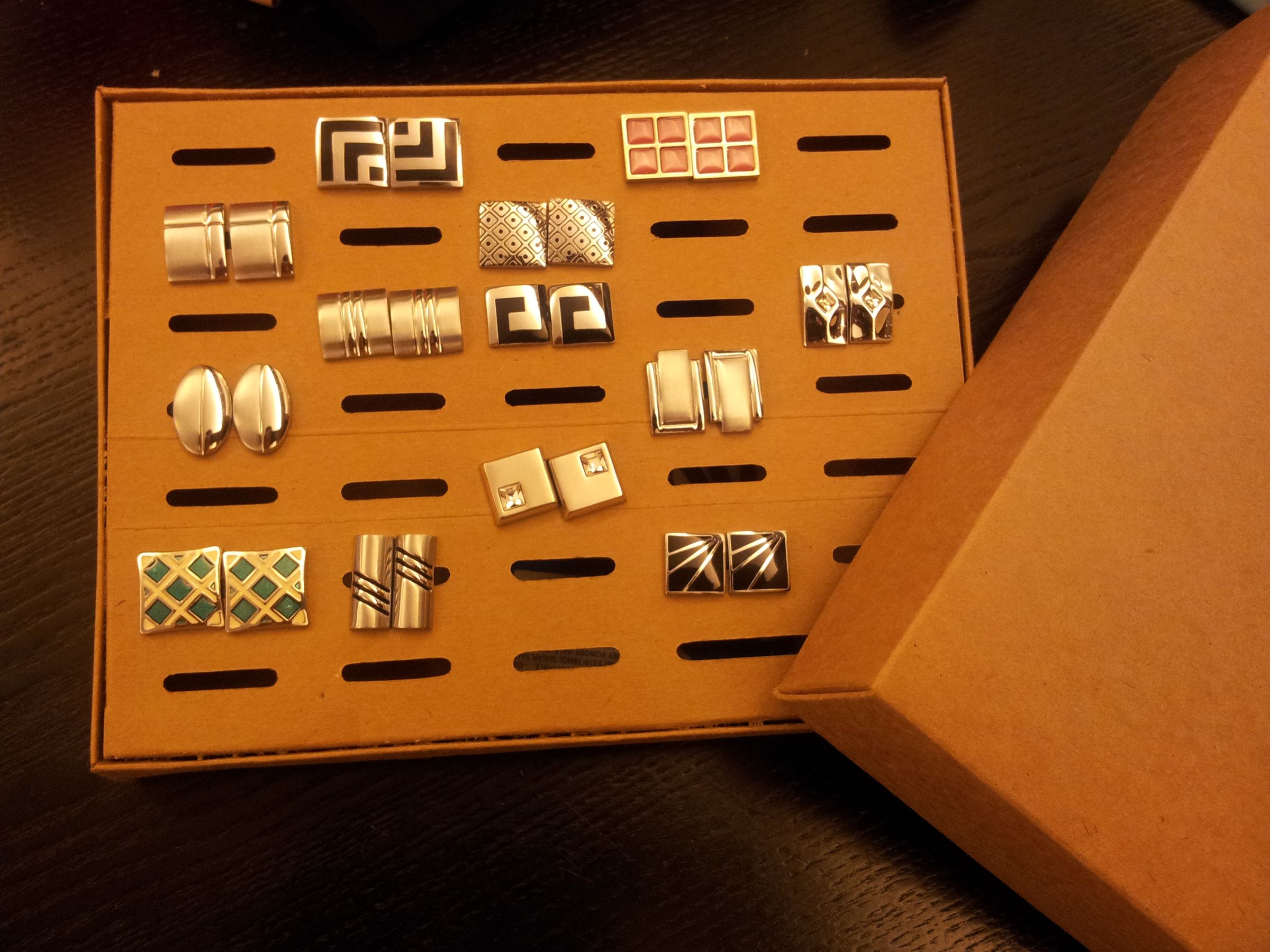 Cuff-link Storage Box : 6 Steps (with Pictures) - Instructables
