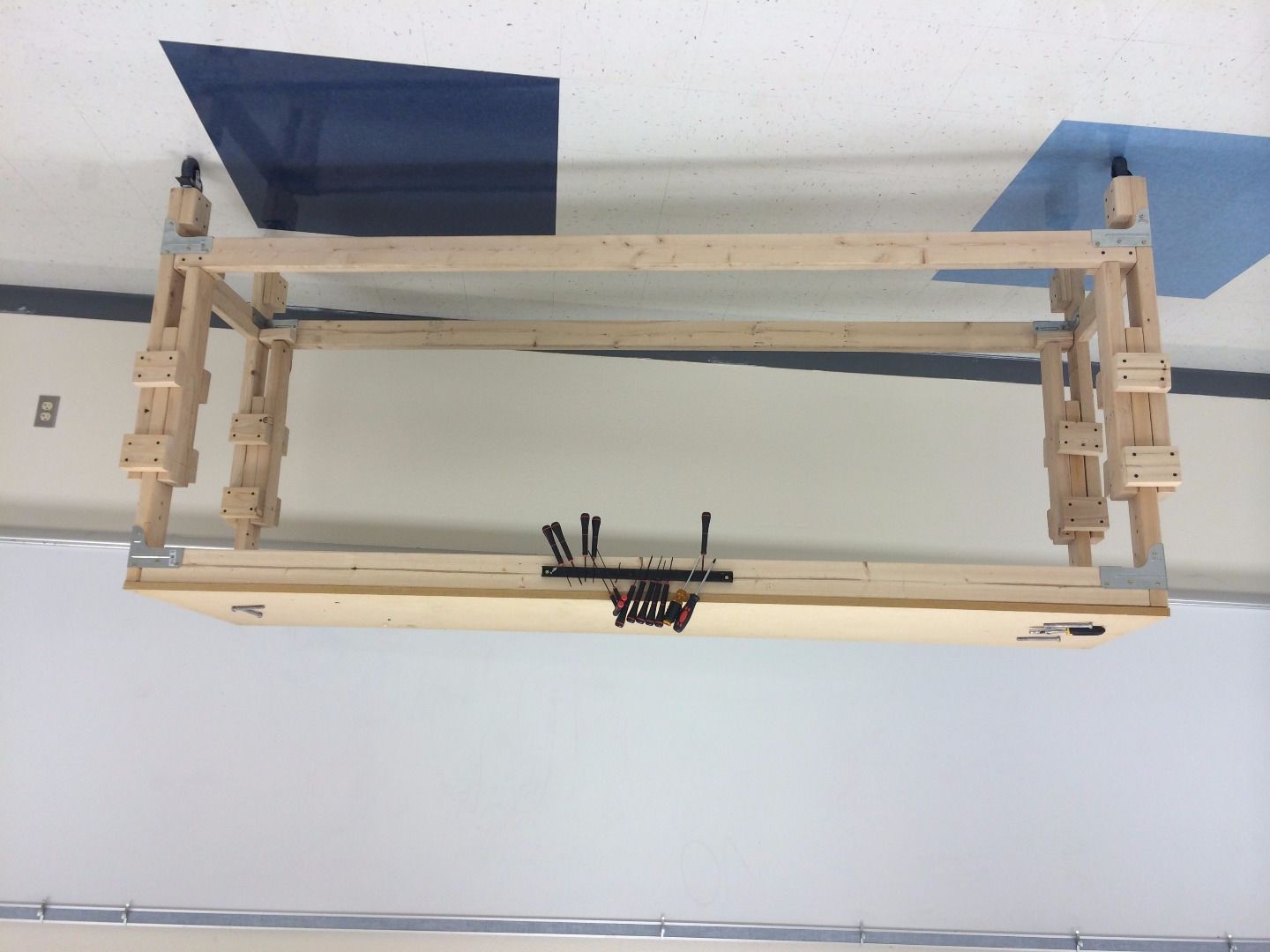 Build an Adjustable Stand Up Workbench : 7 Steps (with Pictures ...