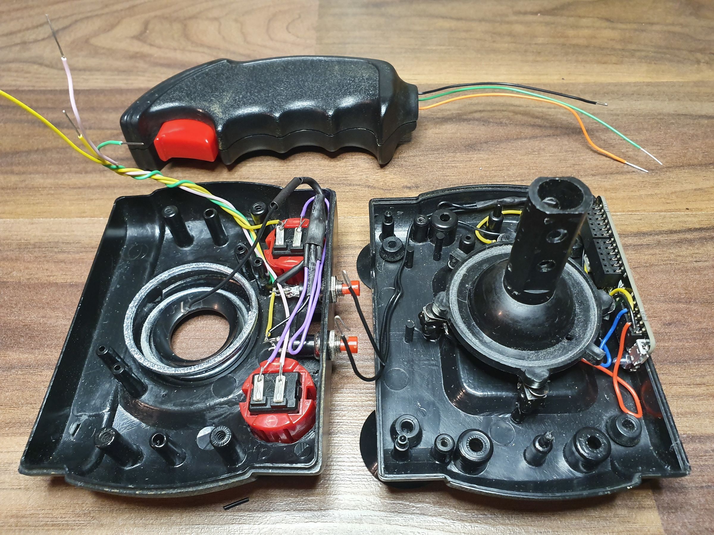 1980s Joystick USB Conversion : 7 Steps (with Pictures) - Instructables