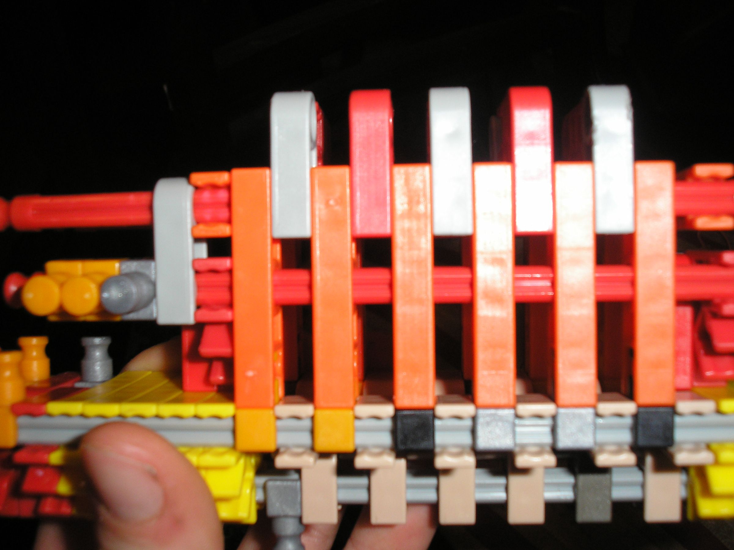 KNEX AUTOLOAD RIFLE WITH HOPPER : 7 Steps - Instructables