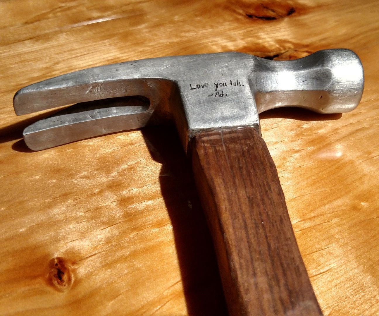 Fixing Up an Old Hammer : 5 Steps (with Pictures) - Instructables
