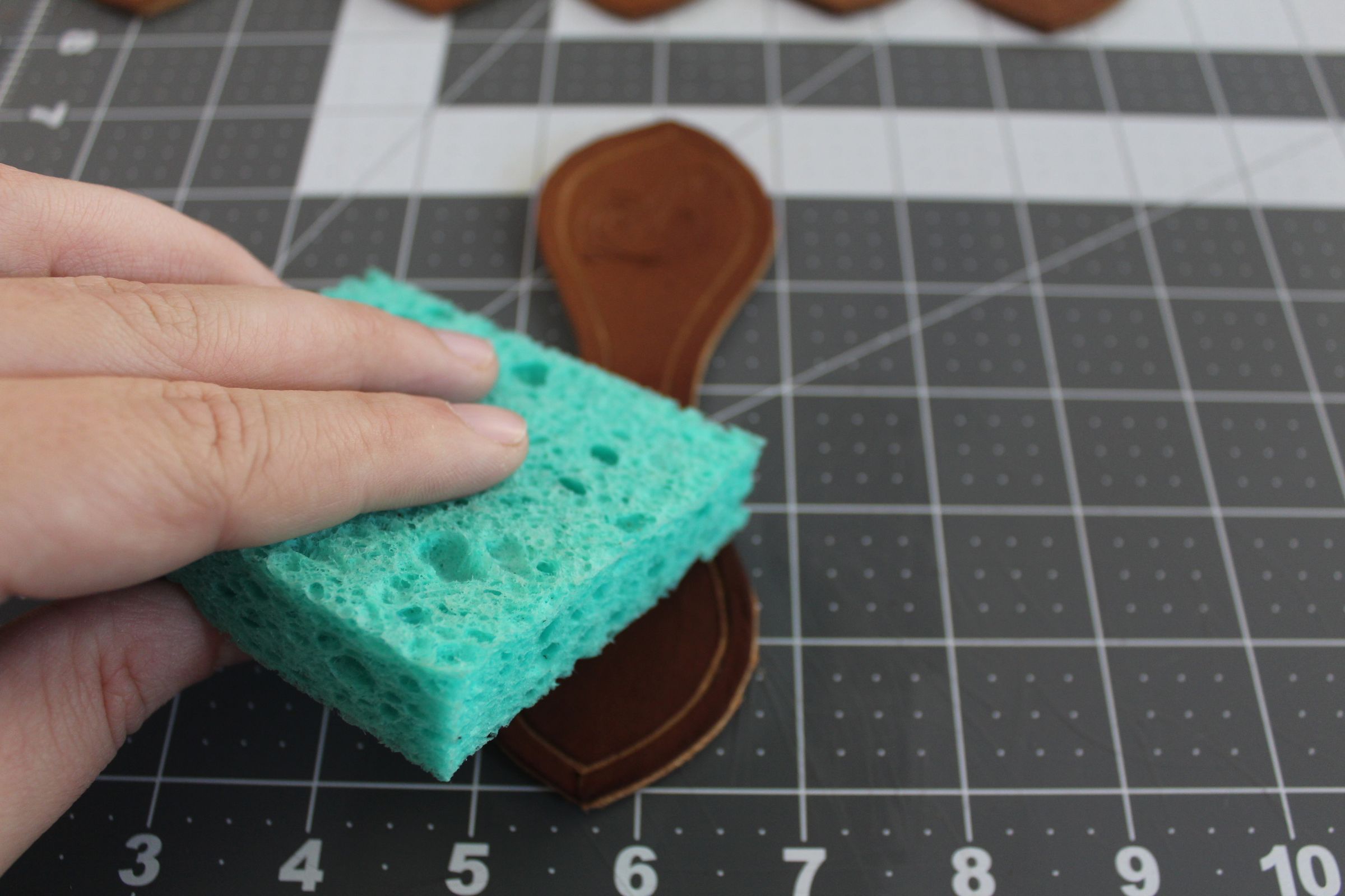 Homemade Christmas-Gift Key Fob : 10 Steps (with Pictures) - Instructables