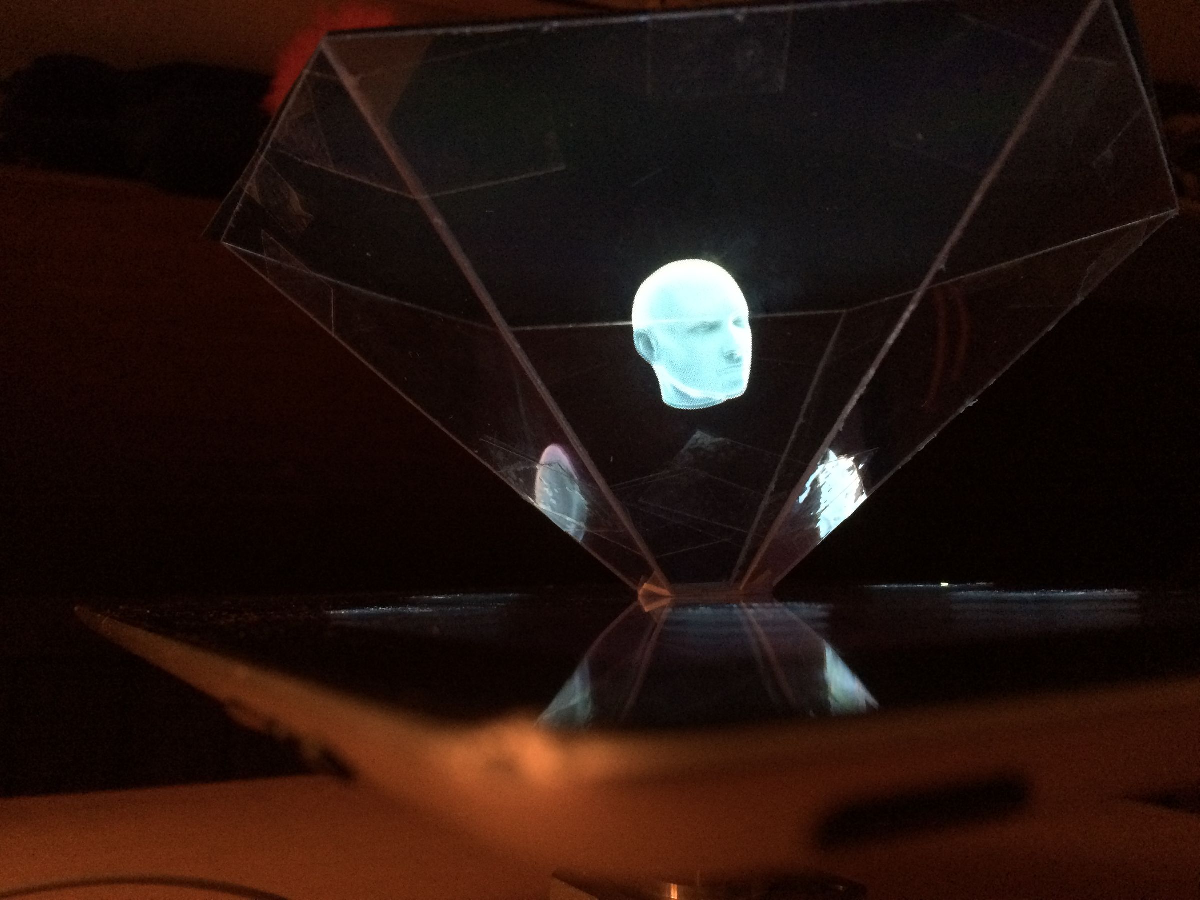 3D Hologram (TfCD) : 8 Steps (with Pictures) - Instructables