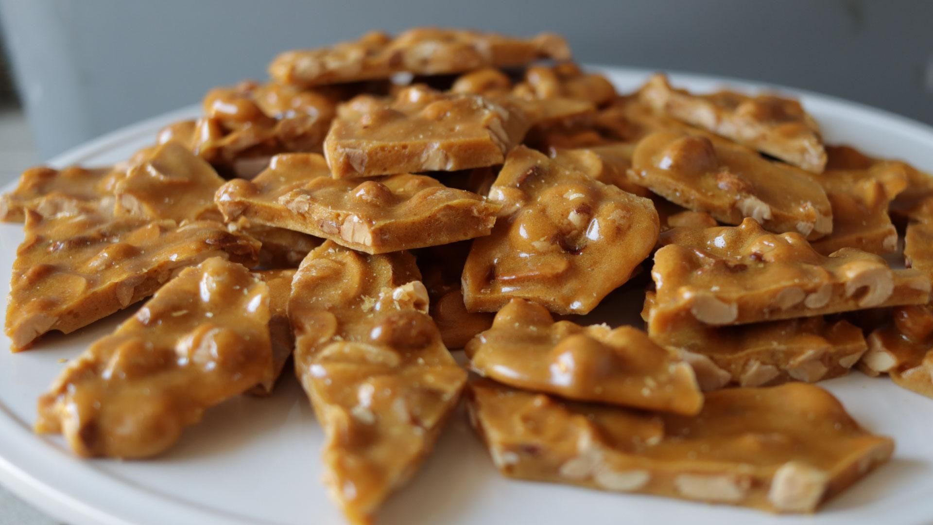 Easy Microwave Peanut Brittle : 5 Steps (with Pictures) - Instructables