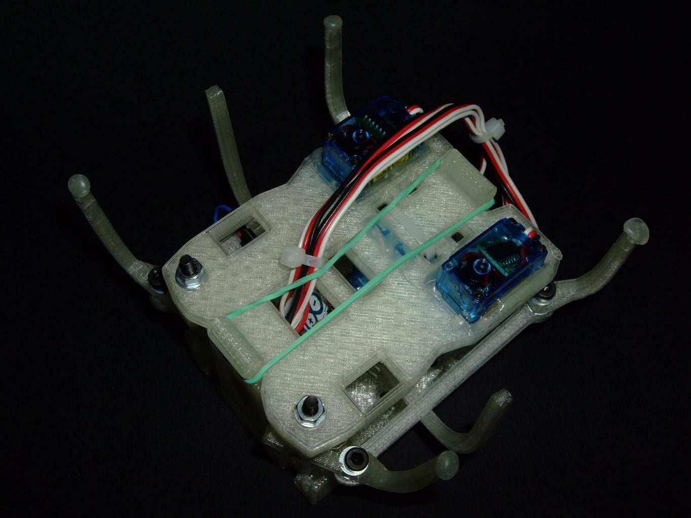 Hexapoduino Tiny Hexapod 3d Printed Arduino Controlled 8 Steps With Pictures Instructables 6507
