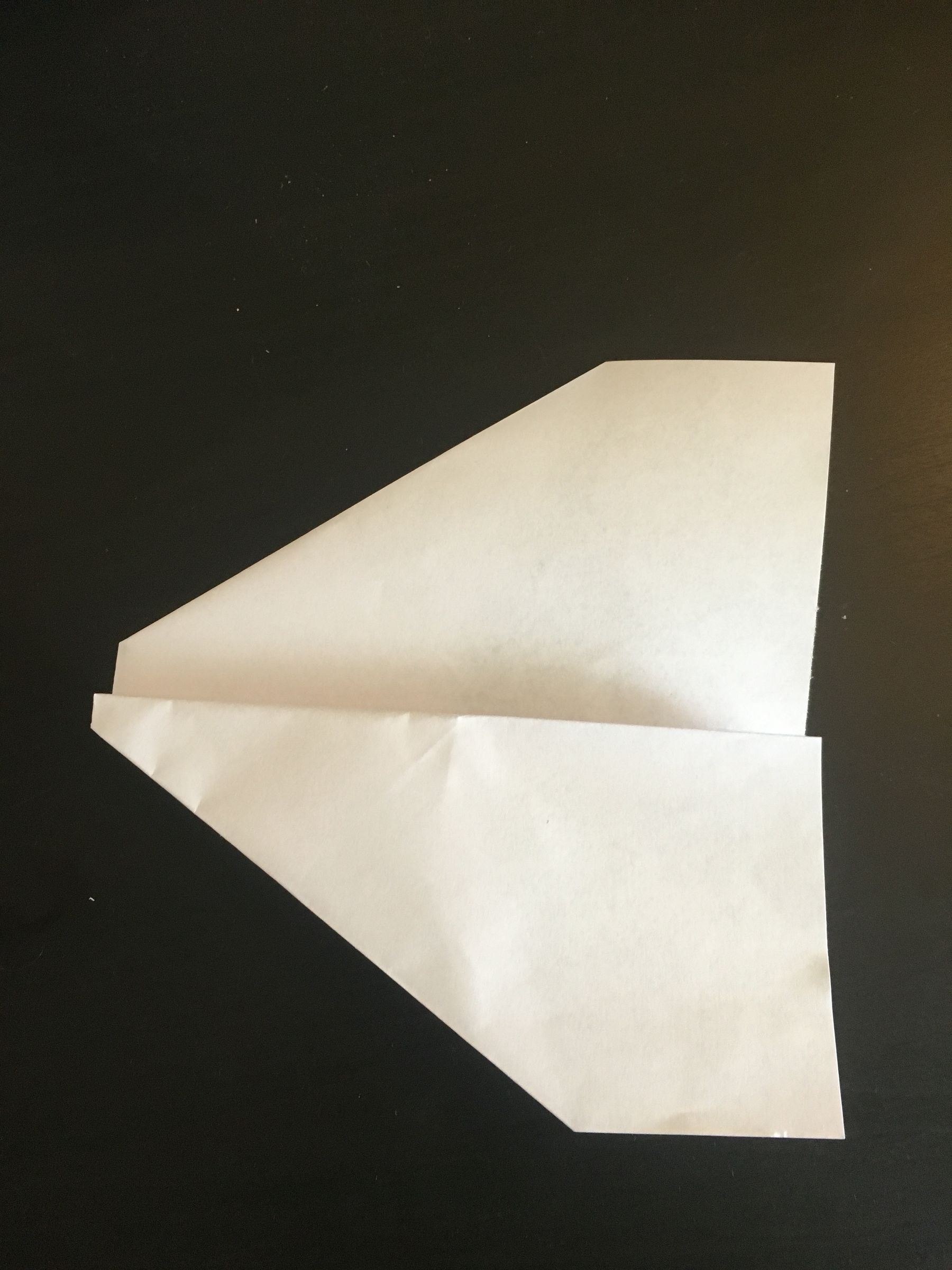The Best Paper Airplane : 13 Steps (with Pictures) - Instructables