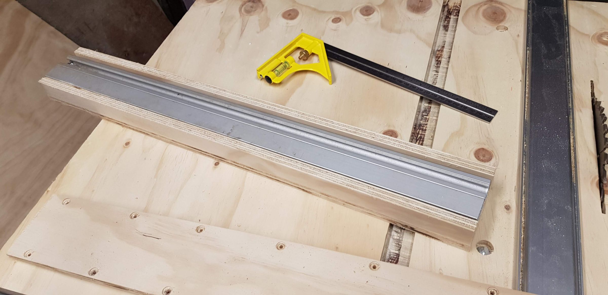 Wooden Table Saw : 8 Steps (with Pictures) - Instructables