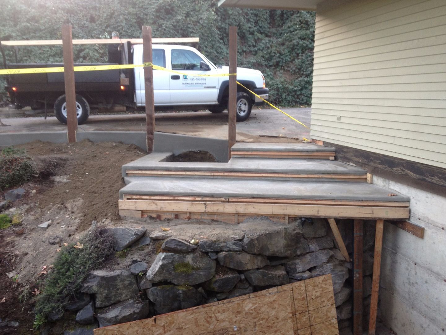 Entry Fence, Entryway : 5 Steps (with Pictures) - Instructables