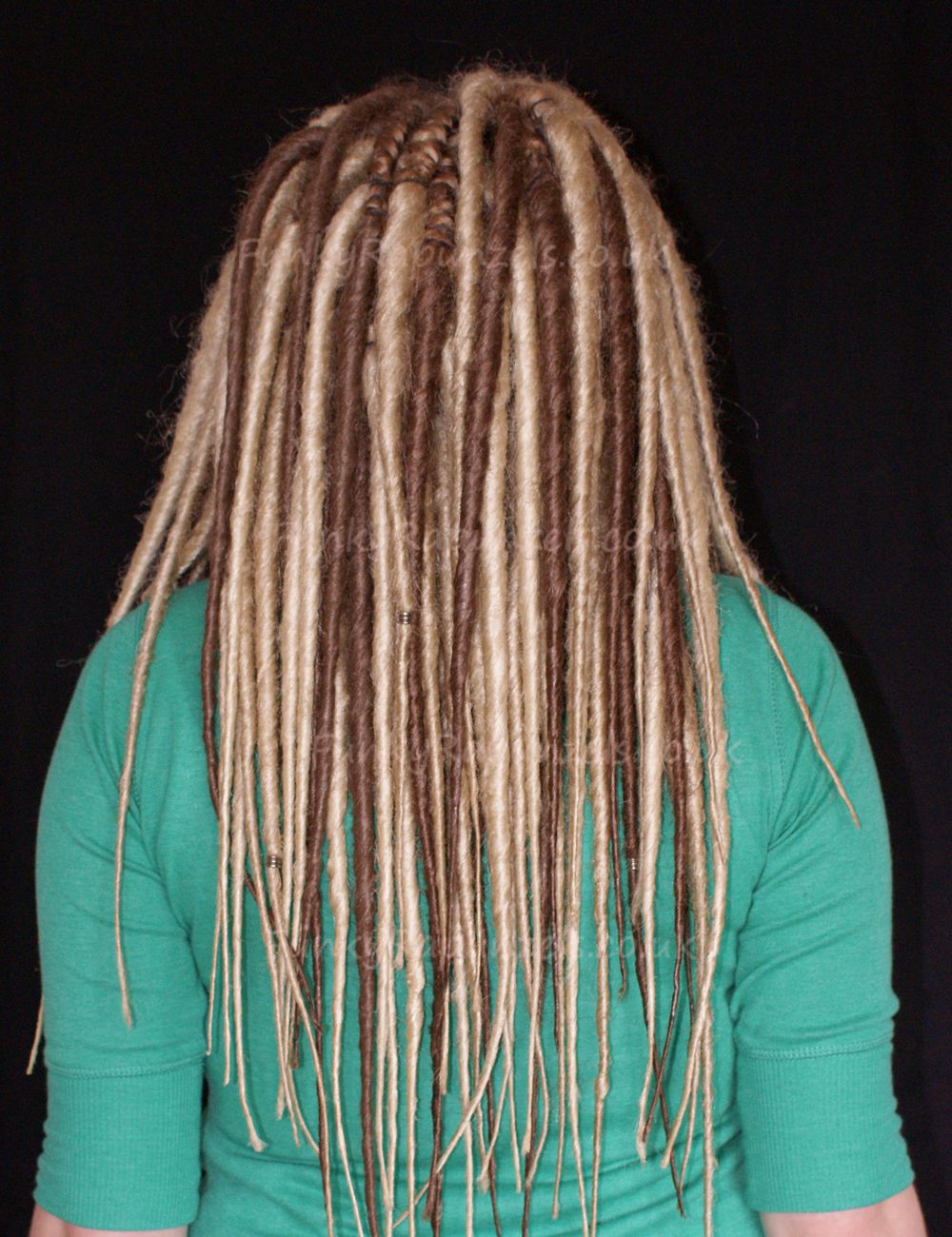 How to Install Synthetic Double Ended Dreads : 4 Steps - Instructables