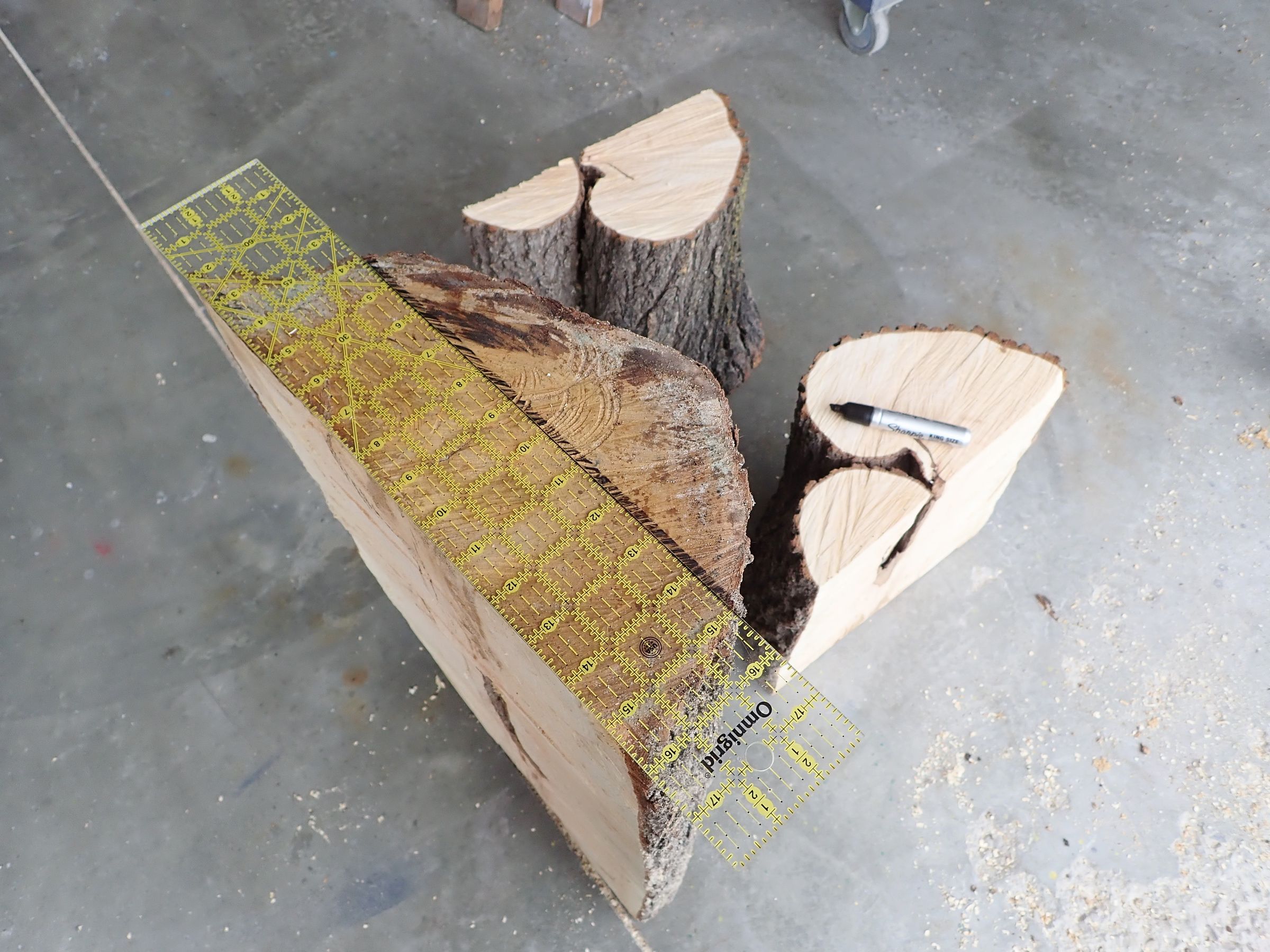 Simple Garden Bench From a Log : 11 Steps (with Pictures) - Instructables