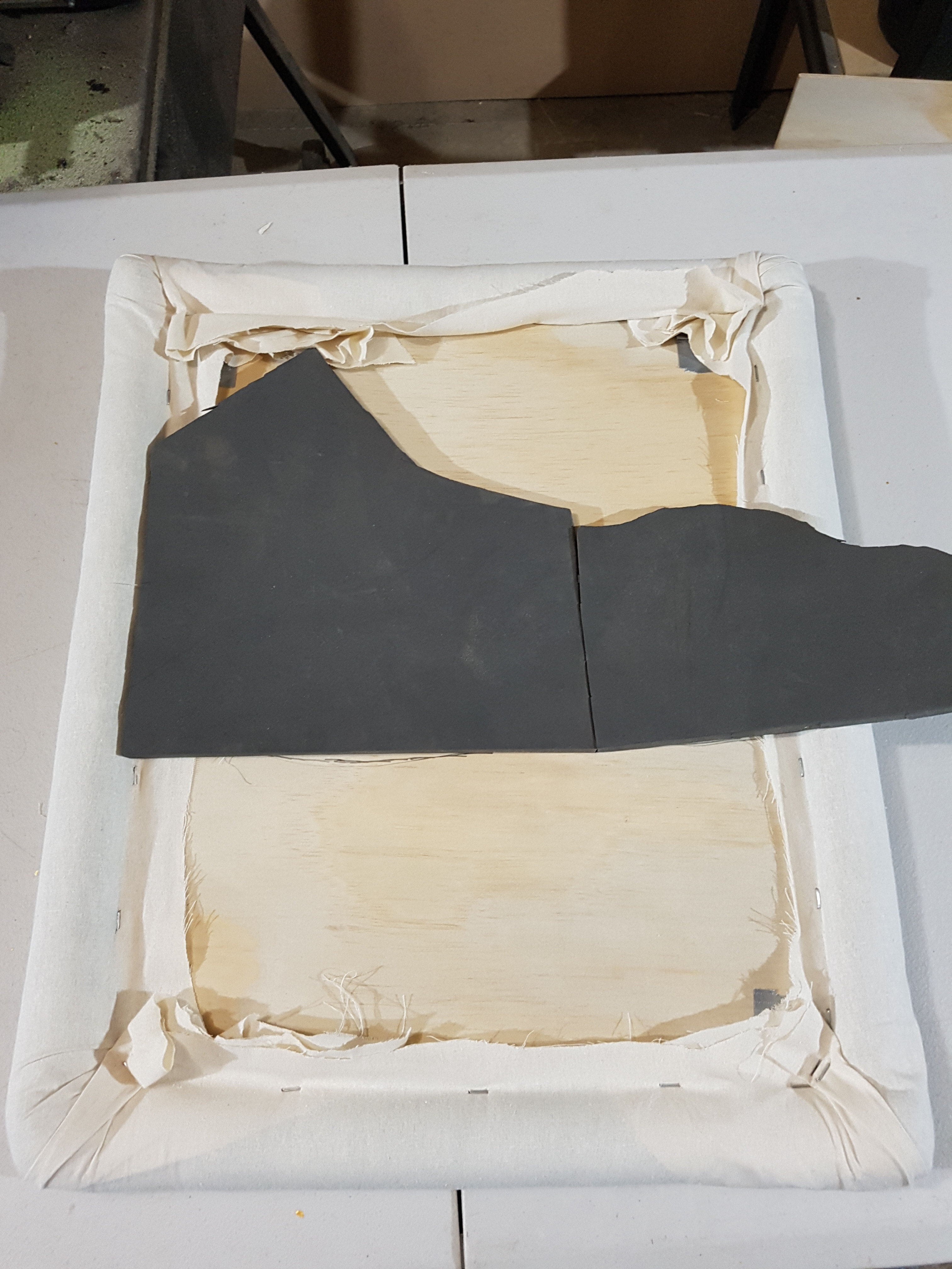 DIY Small LARP Shield in Under an Hour! : 11 Steps (with Pictures ...