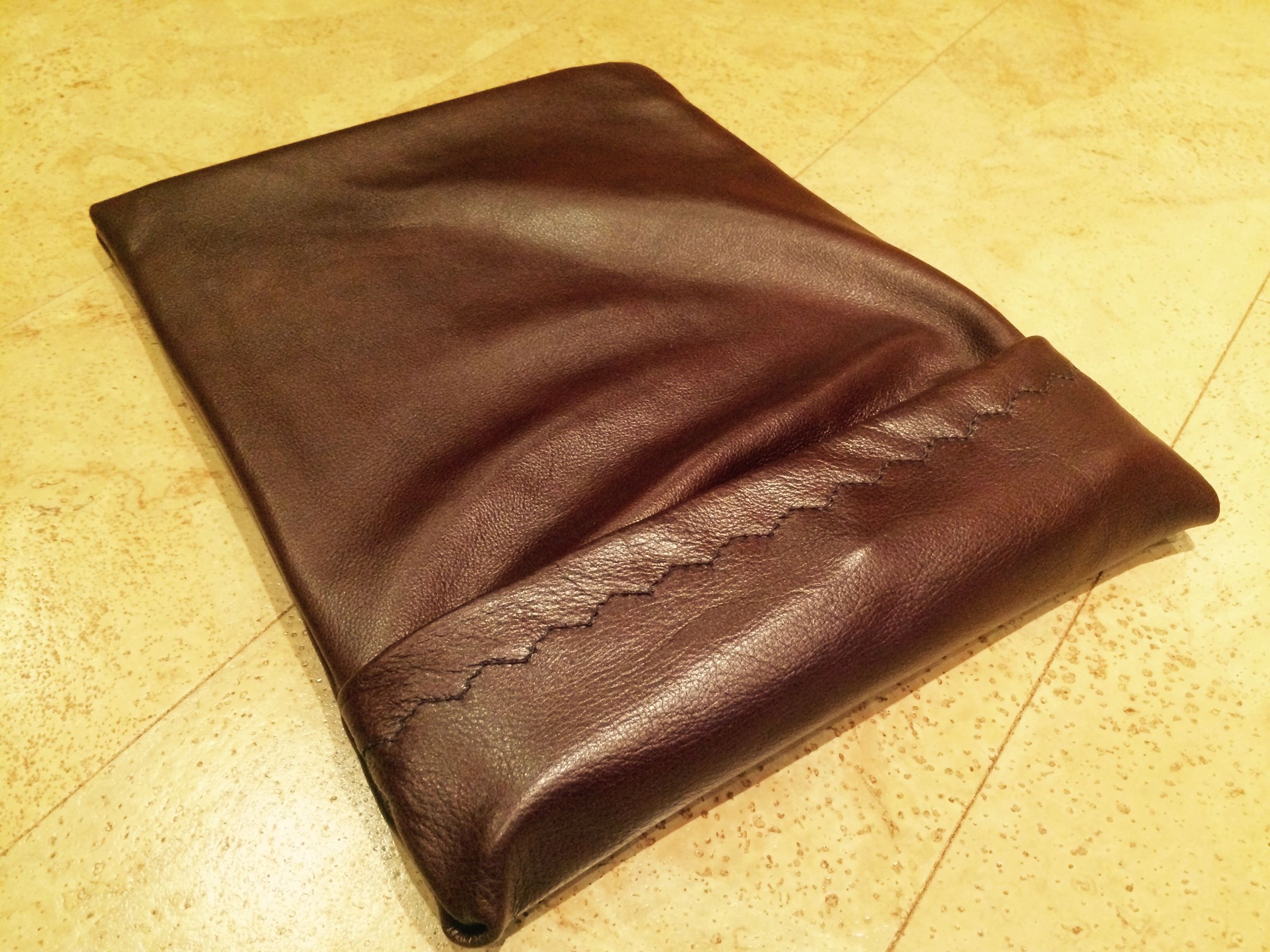 Leather Laptop Envelope : 5 Steps (with Pictures) - Instructables