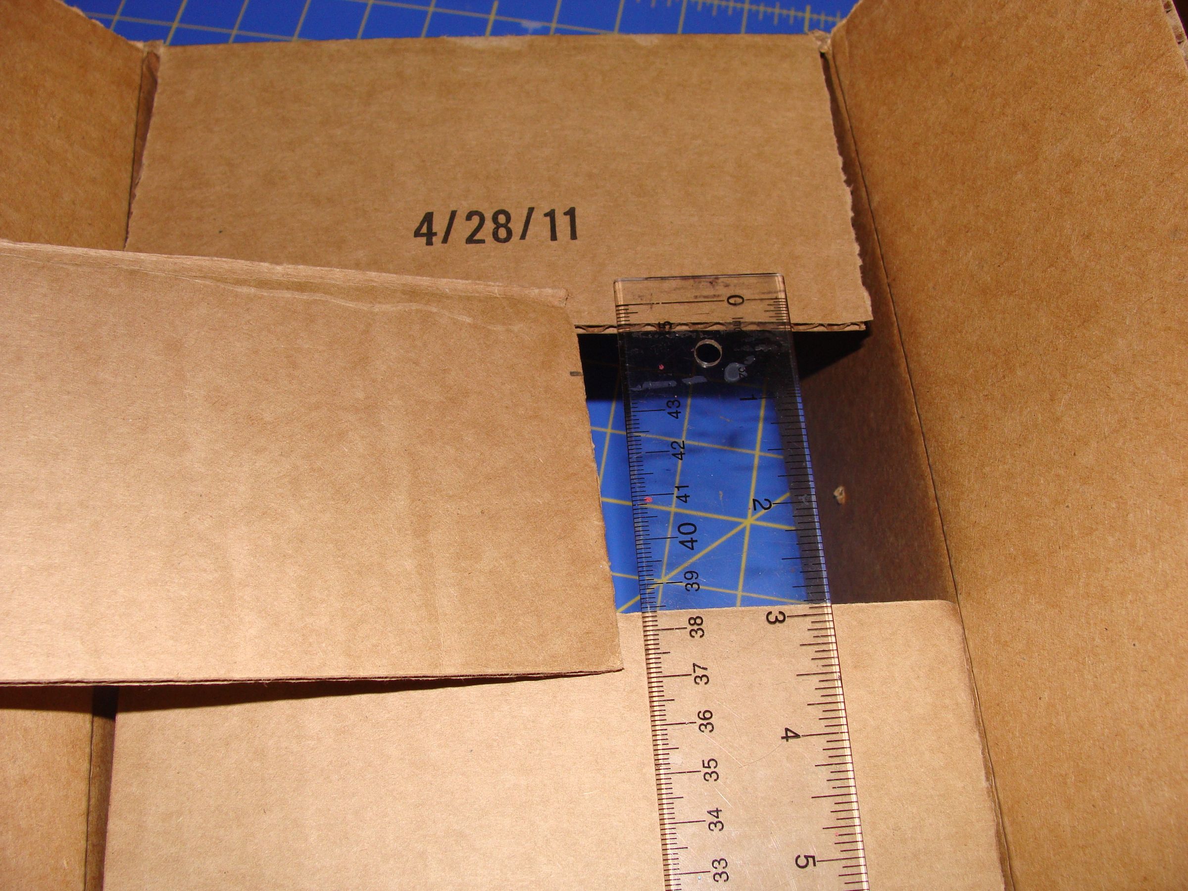Doll Closet Made From Recycled Items : 7 Steps - Instructables