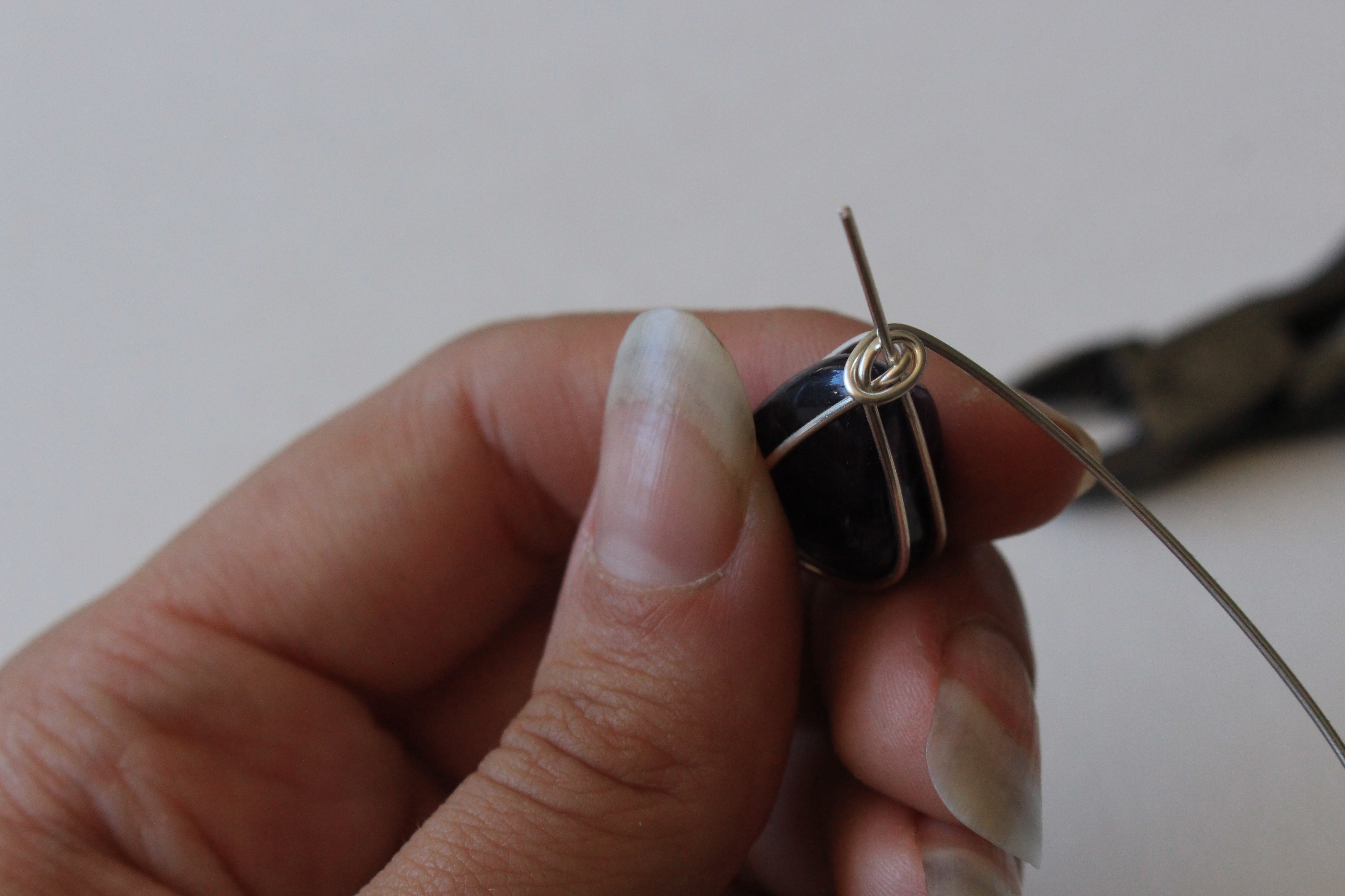 Wire Wrapped Stone Pendants : 11 Steps (with Pictures) - Instructables