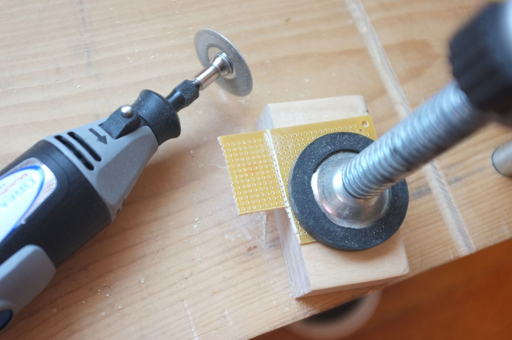 Make Your Own E-Textile Arduino Board : 4 Steps (with Pictures ...