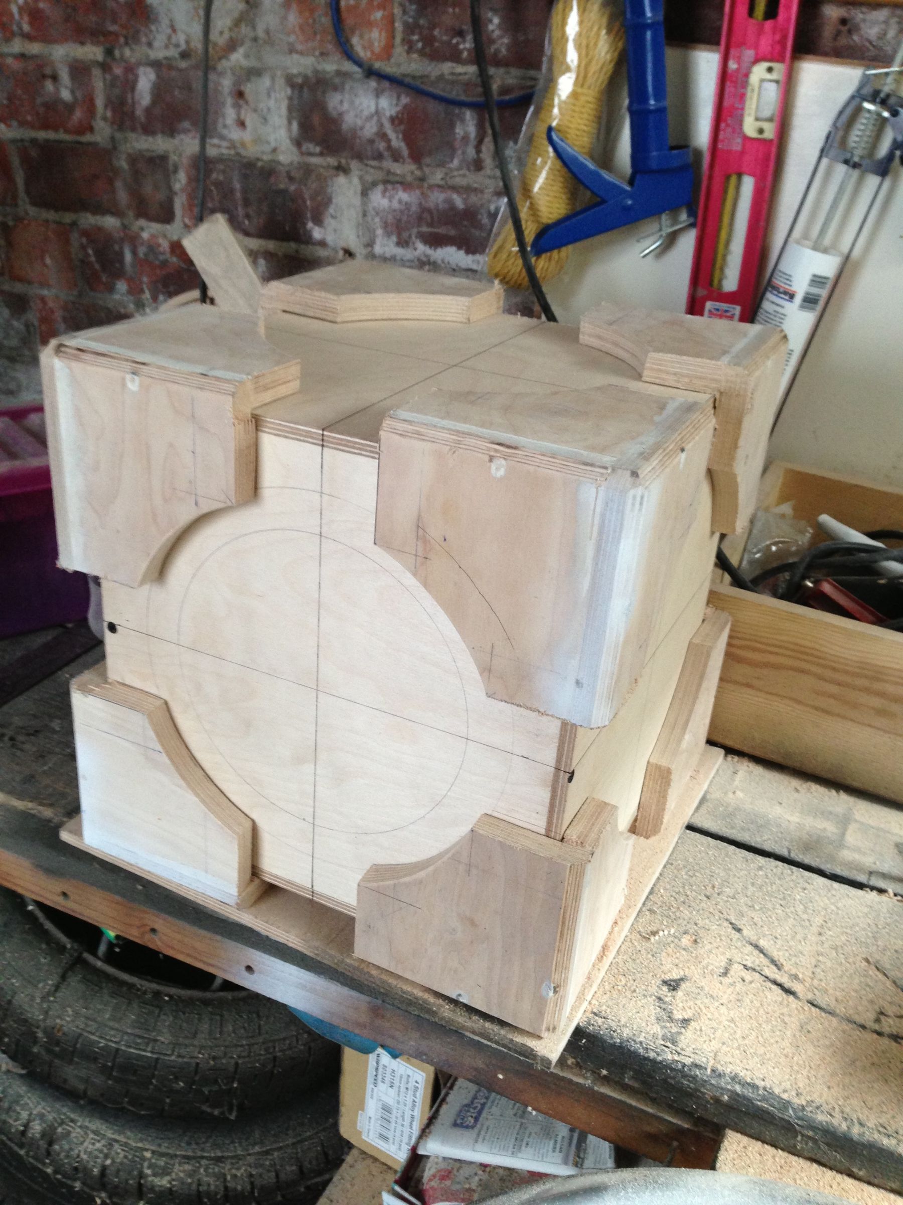 Portal Companion Cube : 14 Steps (with Pictures) - Instructables
