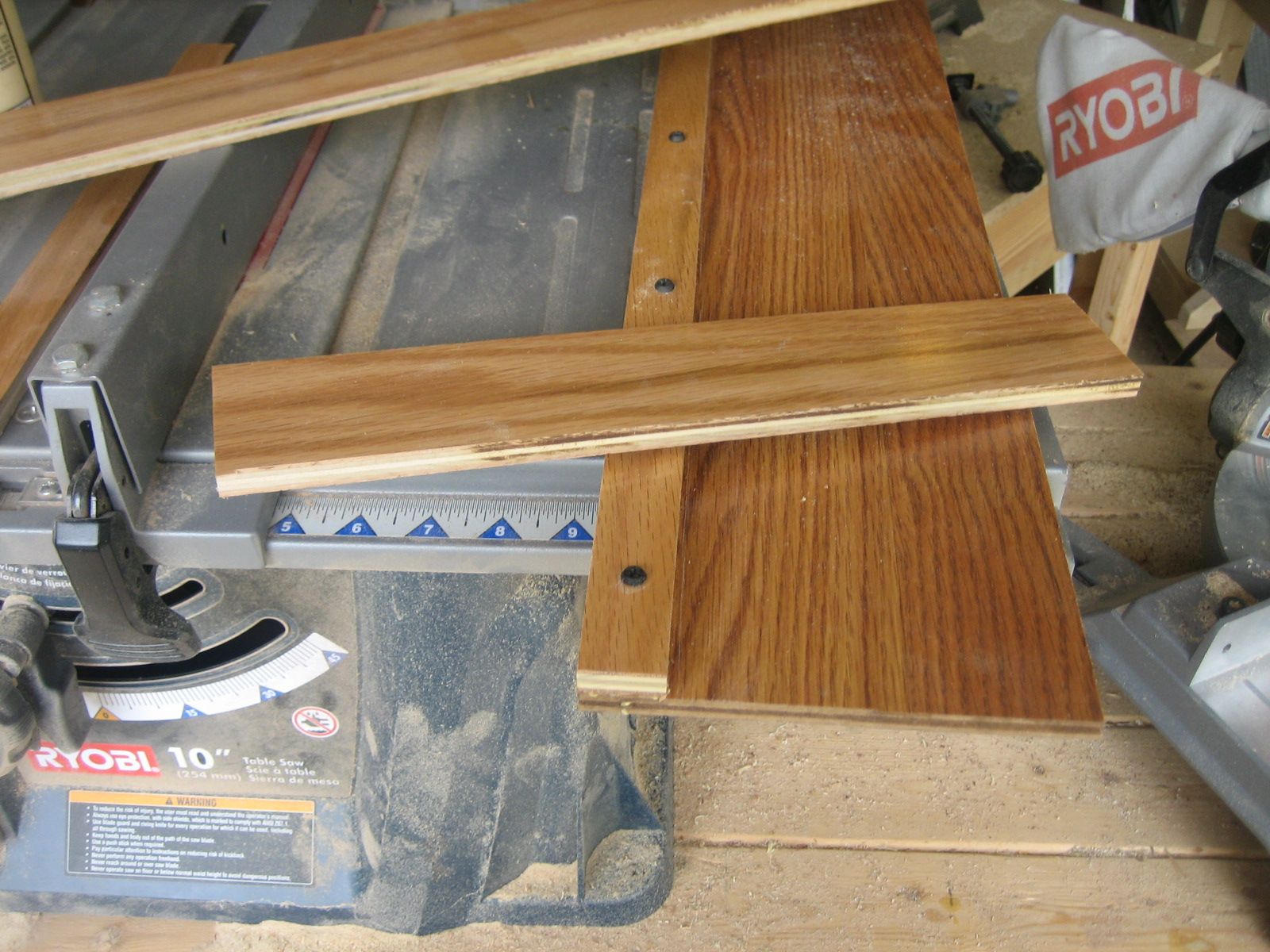 STRAIGHT CUT JIG FOR CIRCULAR SAW : 8 Steps - Instructables