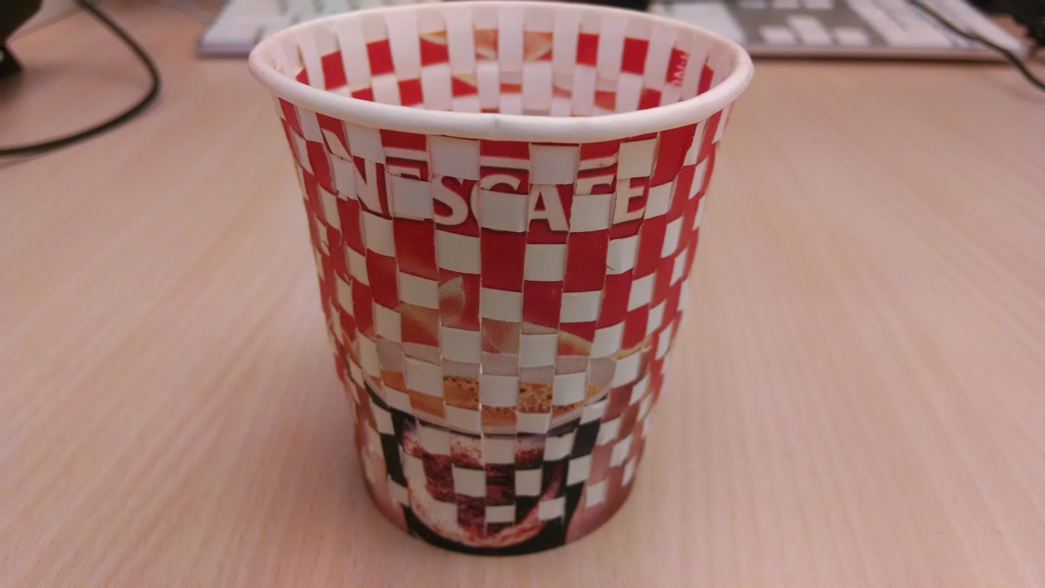 编制纸杯 : 5 Steps - Instructables