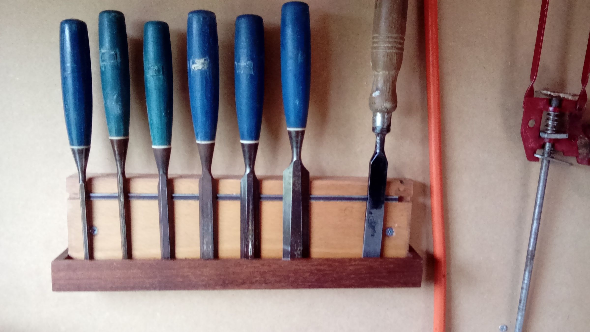 Chisel Rack - Instructables