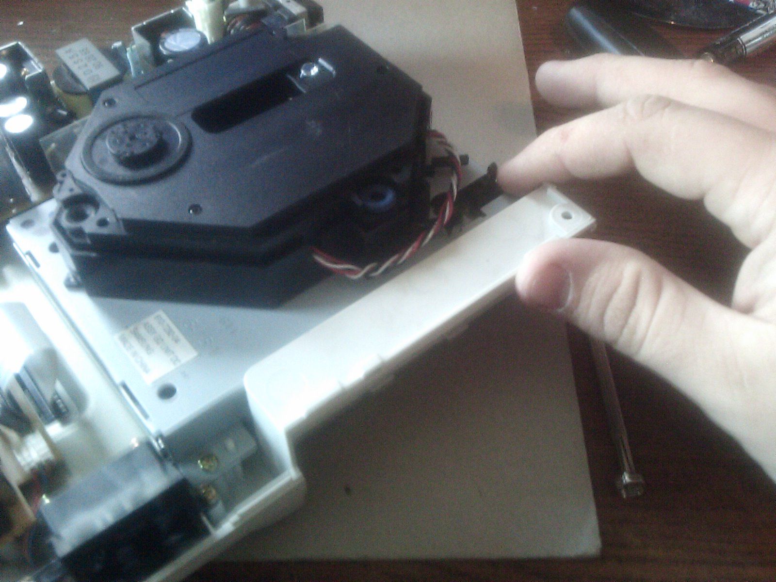 Dreamcast Cd Reading Issue Repair : 8 Steps - Instructables