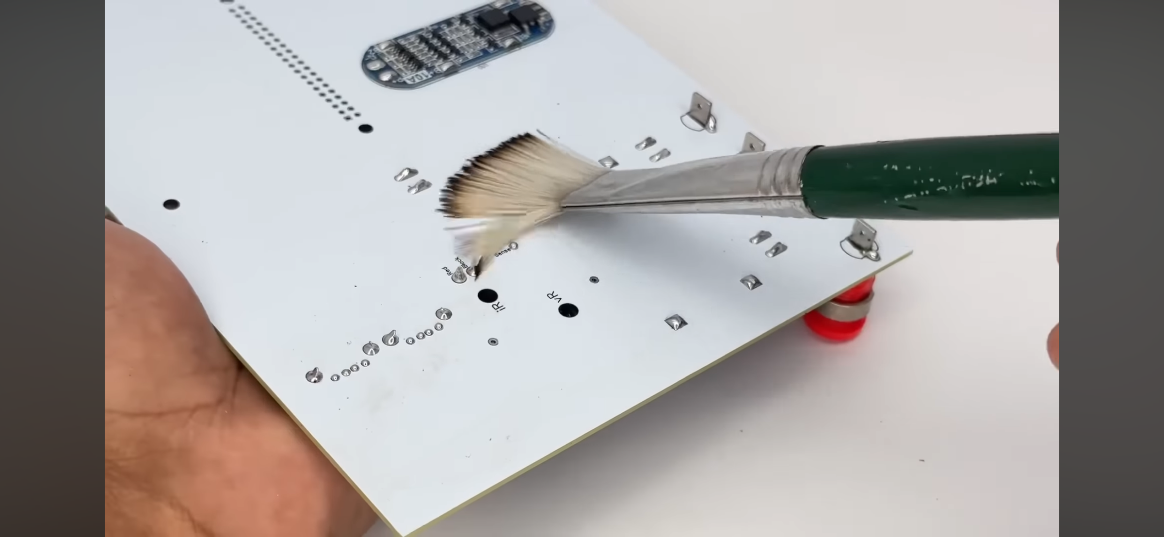 Portable DIY Electronics Workstation : 19 Steps (with Pictures ...