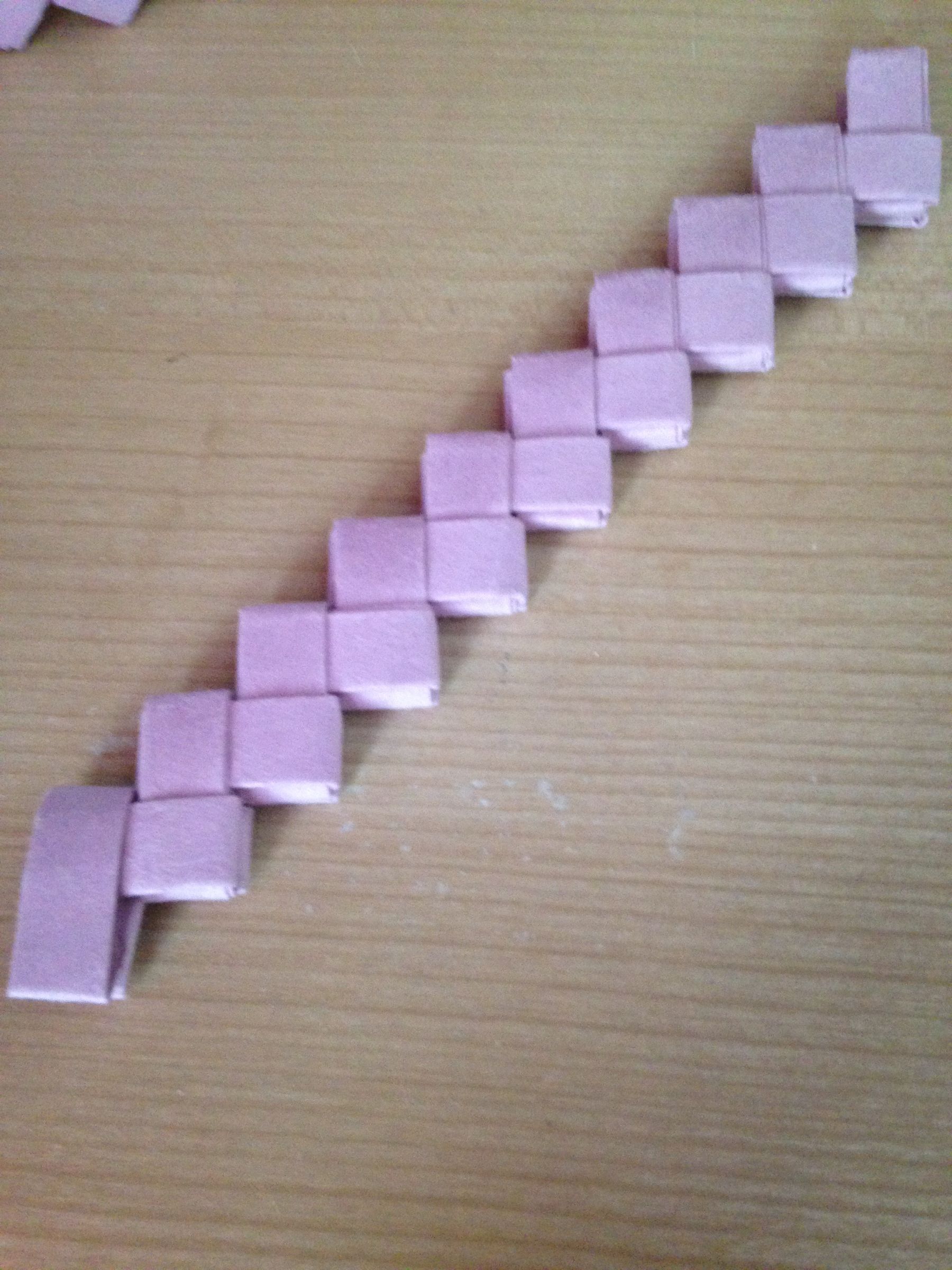 How to Weave a Paper Basket : 24 Steps (with Pictures) - Instructables