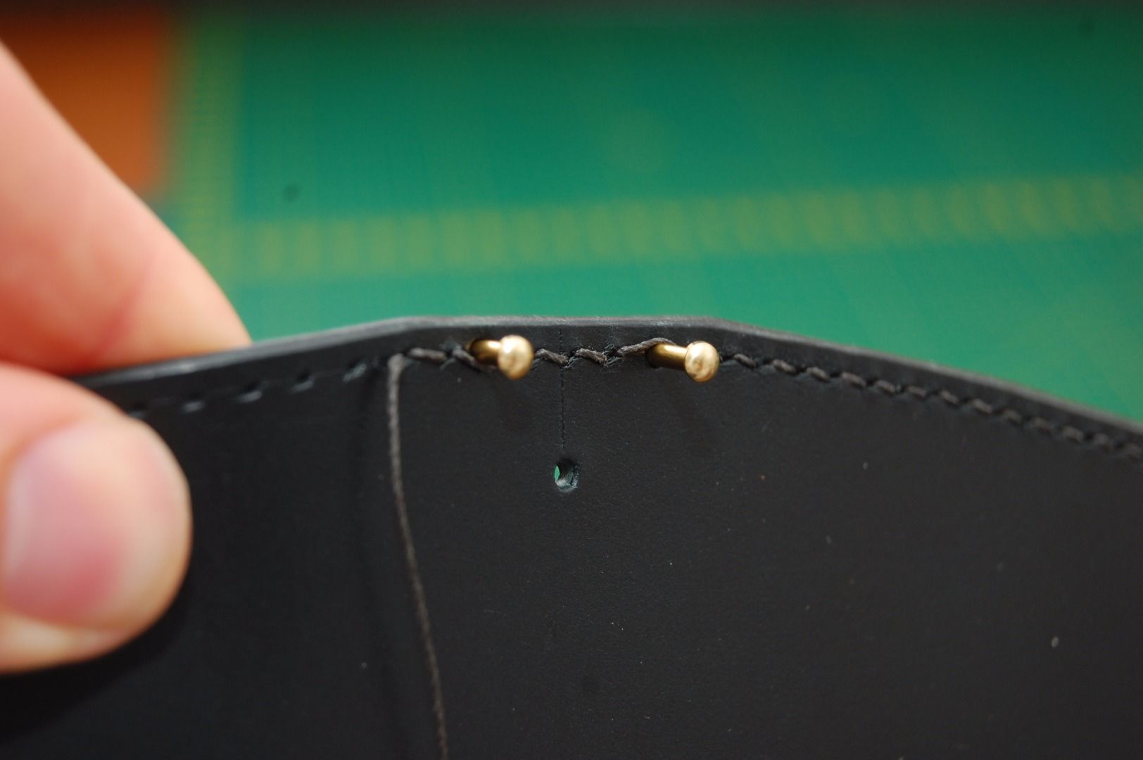 Leather Portfolio : 6 Steps (with Pictures) - Instructables