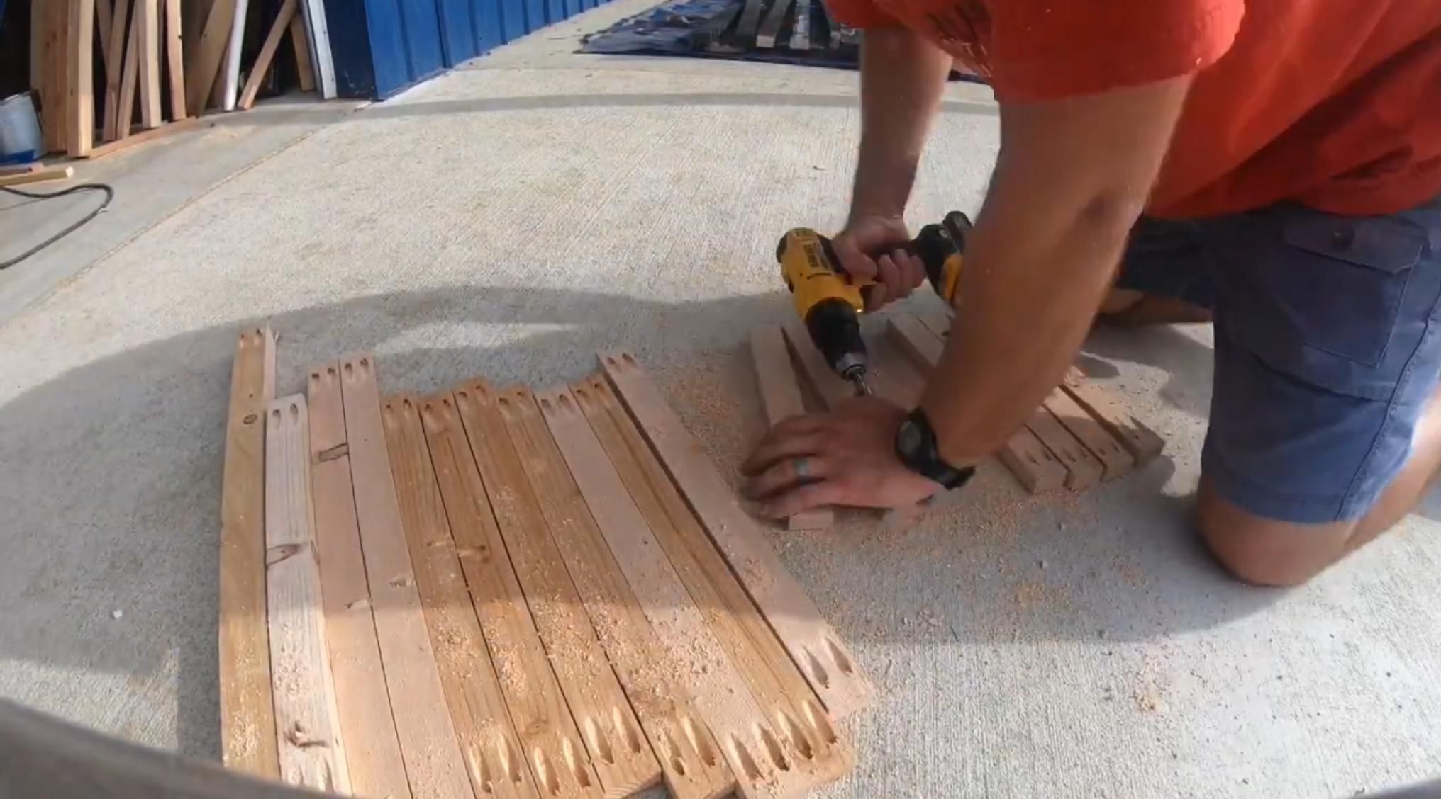 How to Build a Small Desk : 14 Steps (with Pictures) - Instructables