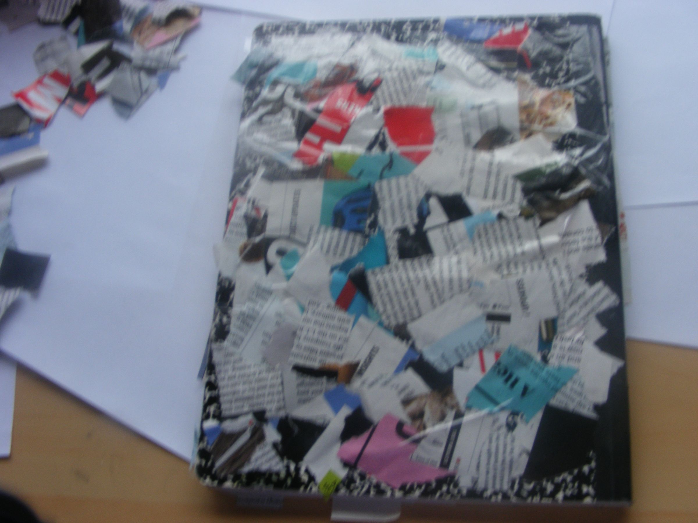 "Frill Up" Your Notebook! Magazine DIY : 9 Steps - Instructables