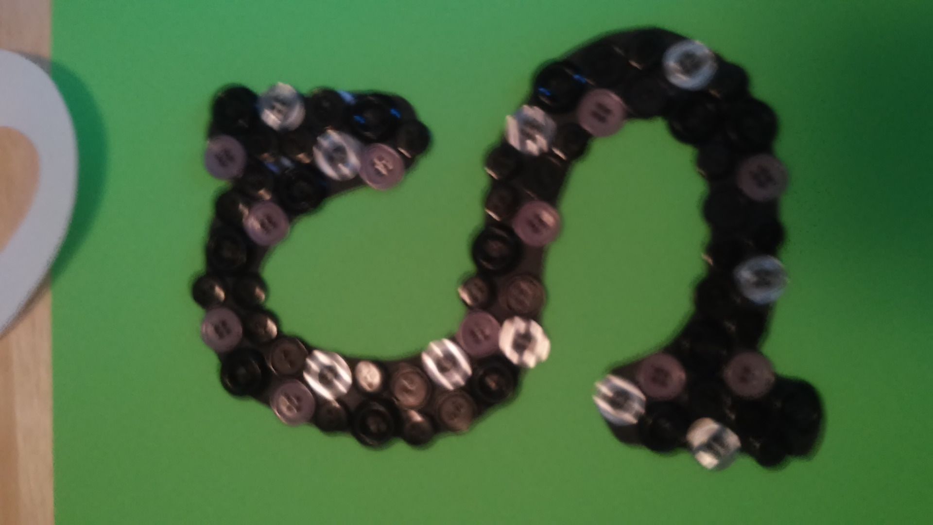 Button Letter Art : 5 Steps - Instructables