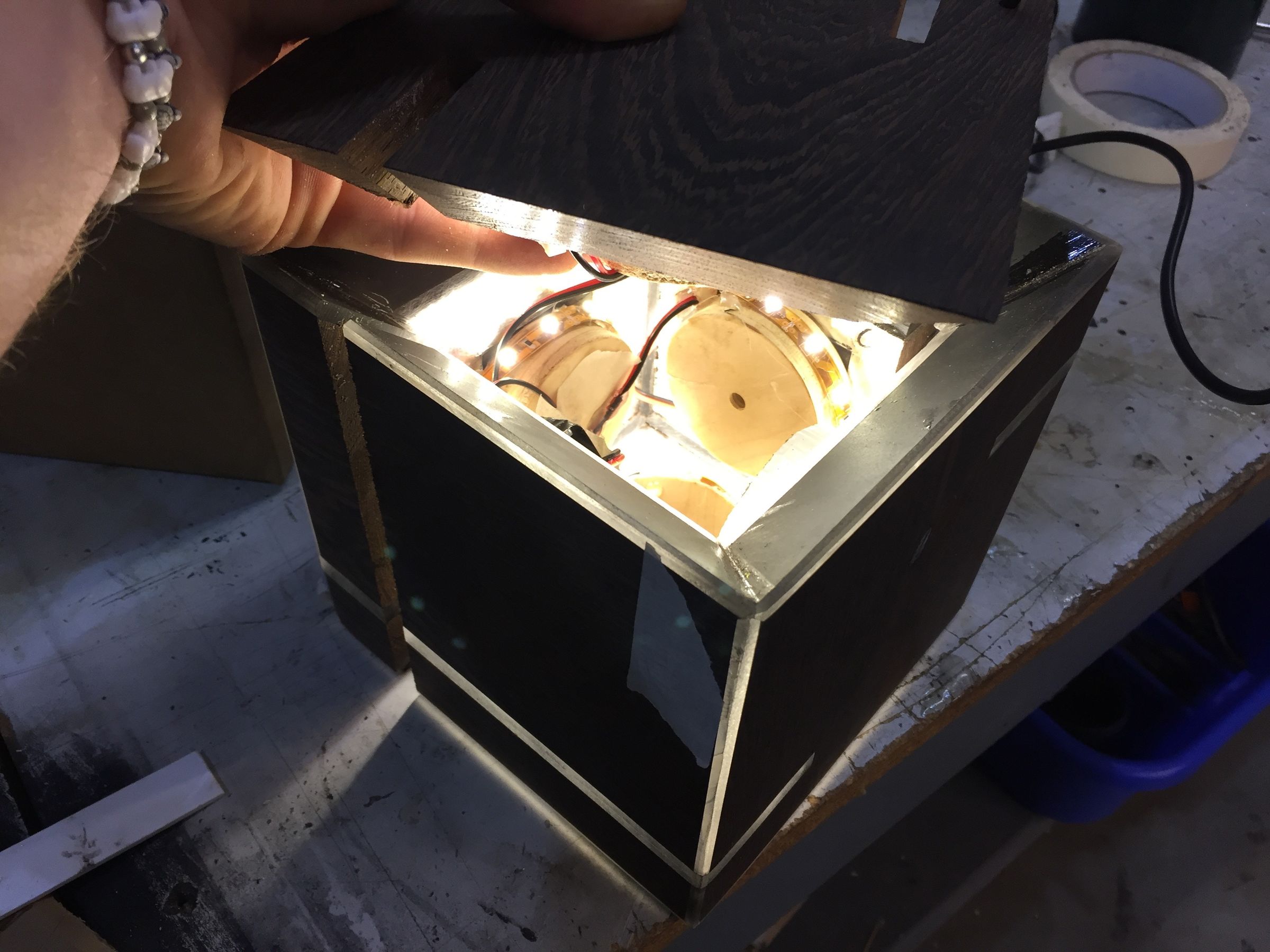 Cube Lamp : 12 Steps (with Pictures) - Instructables