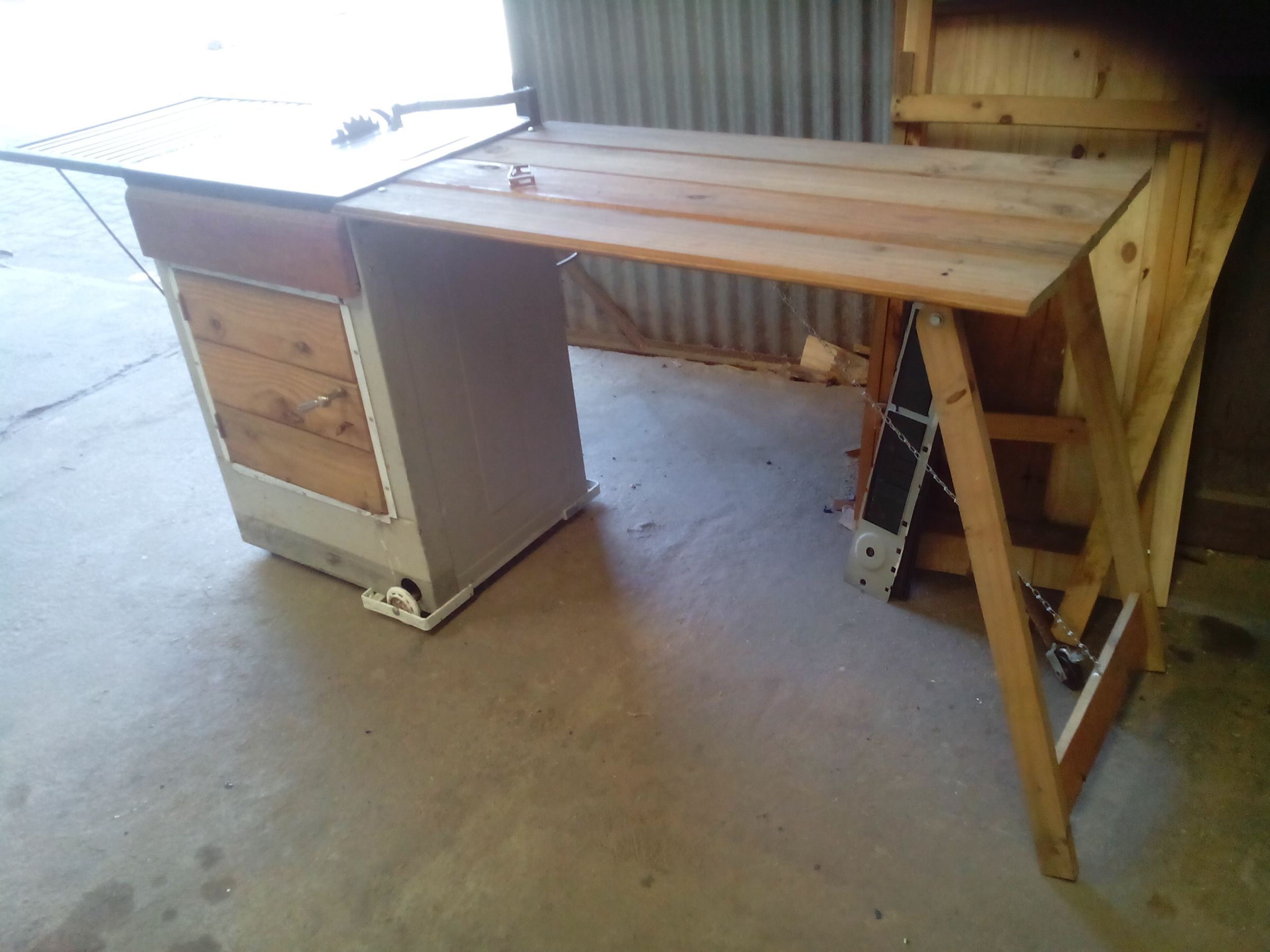 Multi-function Workbench : 4 Steps (with Pictures) - Instructables