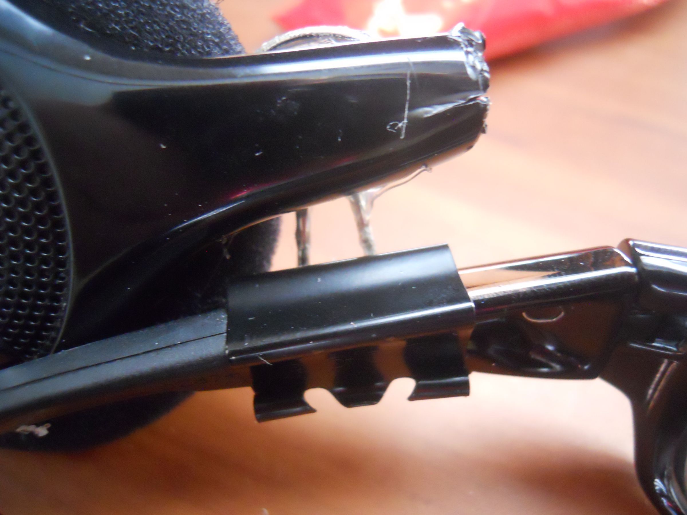 Broken Headphones Into Cool Creative Headgear - Instructables