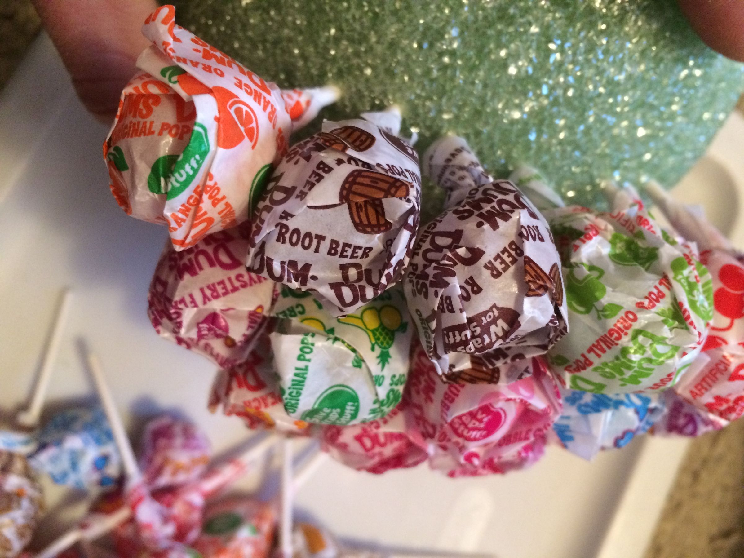 Giant Dum-Dum Flower : 7 Steps (with Pictures) - Instructables
