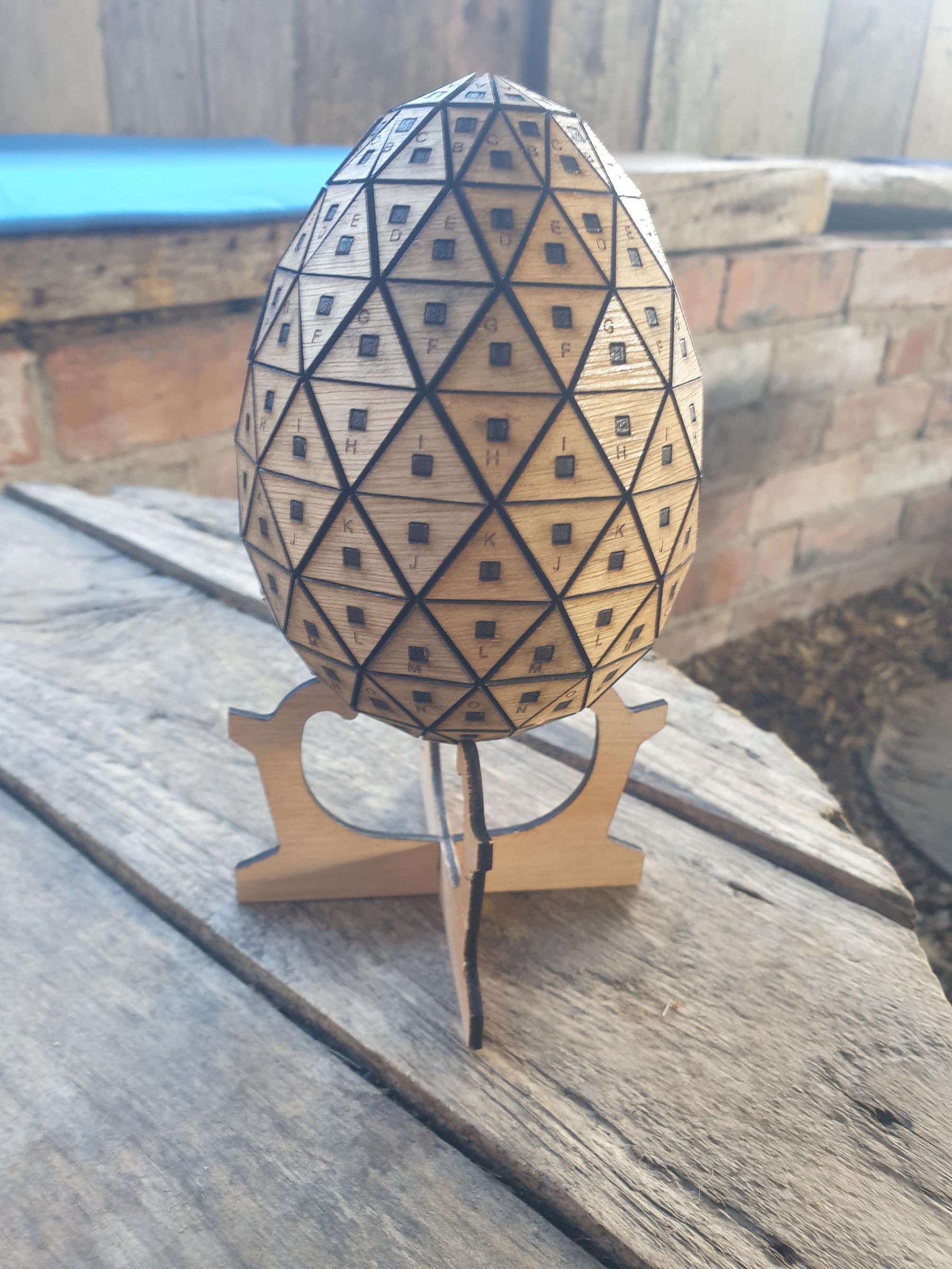 Large Wooden (Easter) Eggs : 5 Steps (with Pictures) - Instructables
