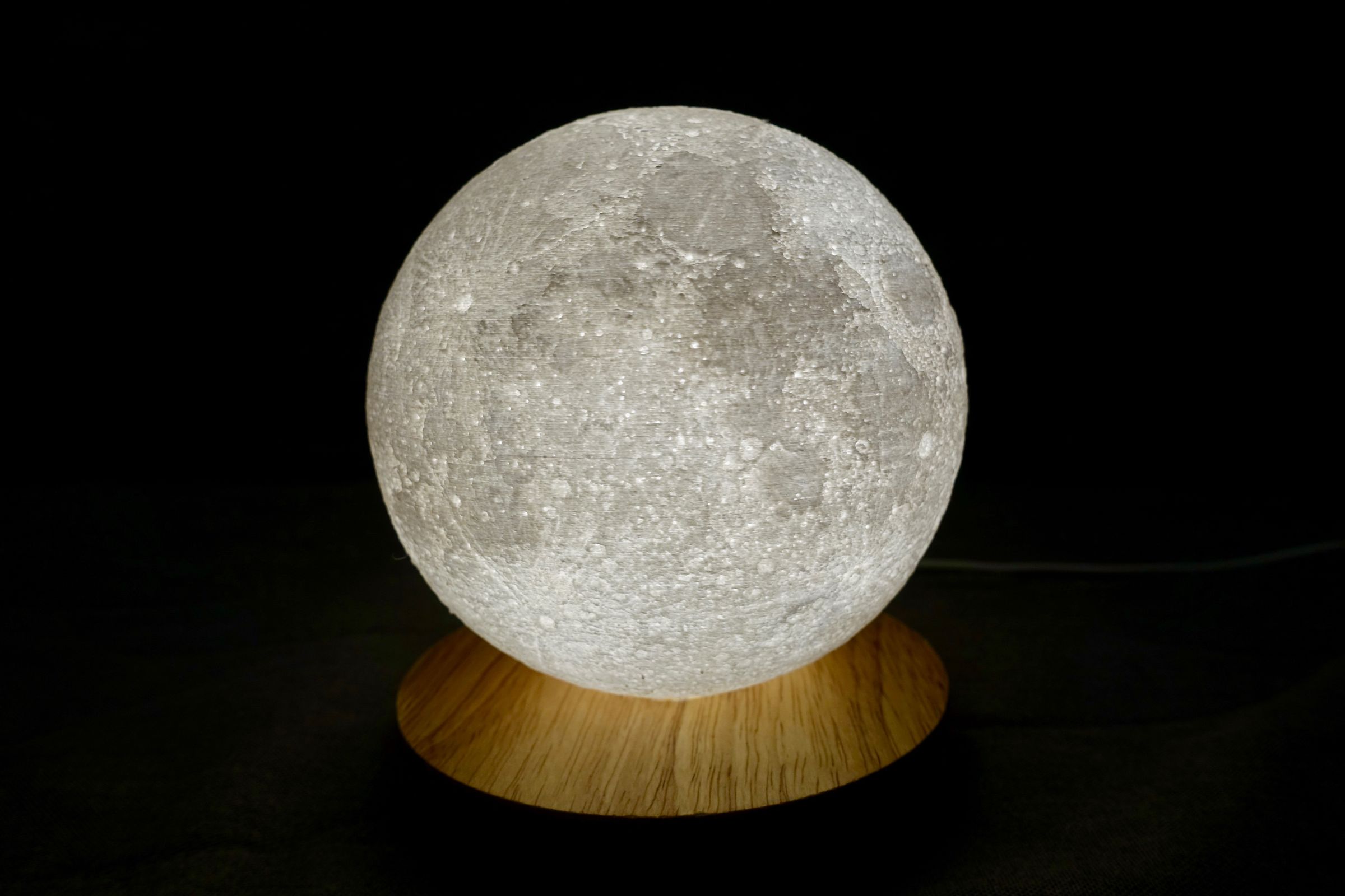 Progressive Detail Moon Lamp : 23 Steps (with Pictures) - Instructables
