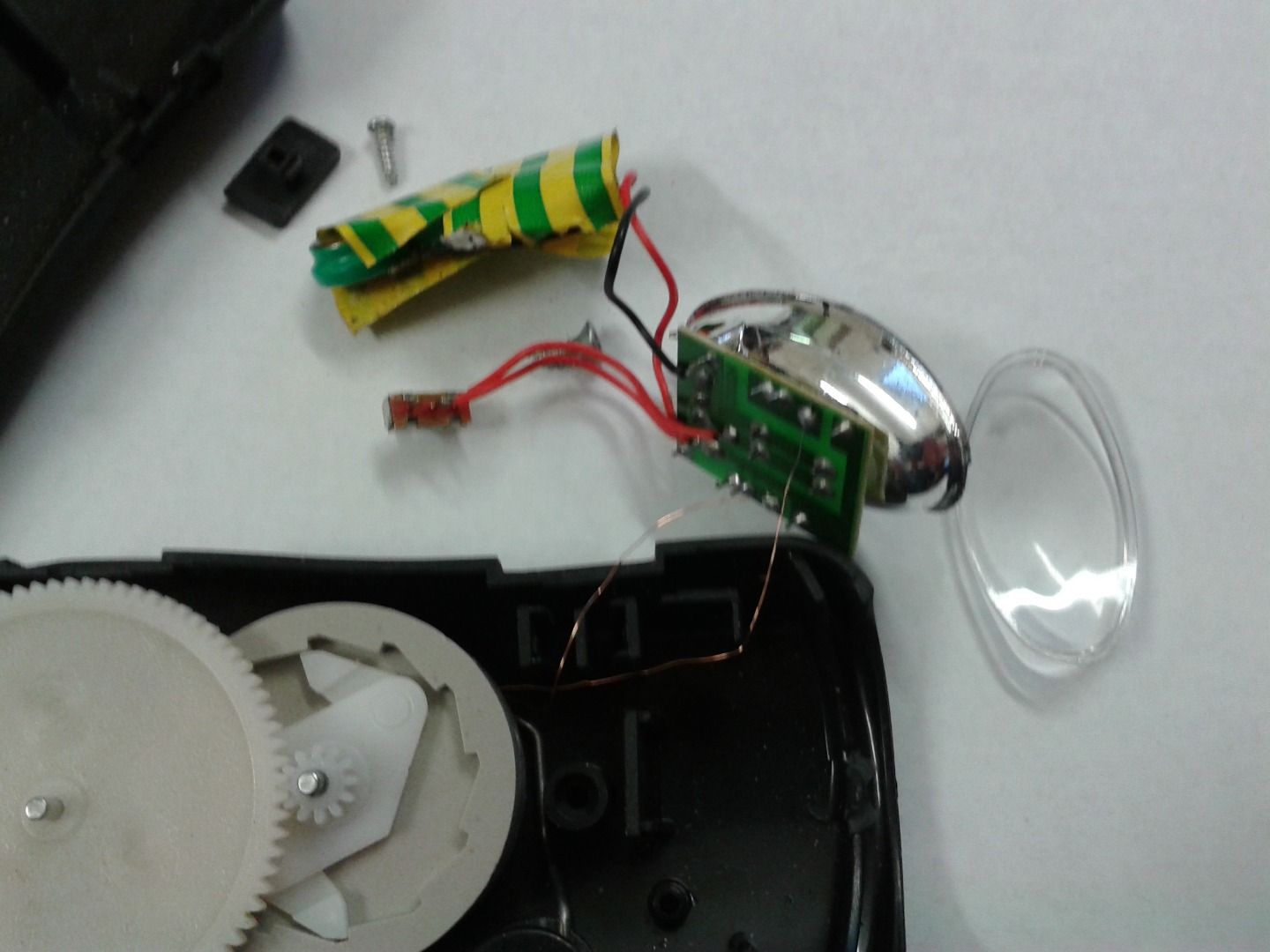 Broken Torch to Emergency Phone Charger : 6 Steps (with Pictures ...
