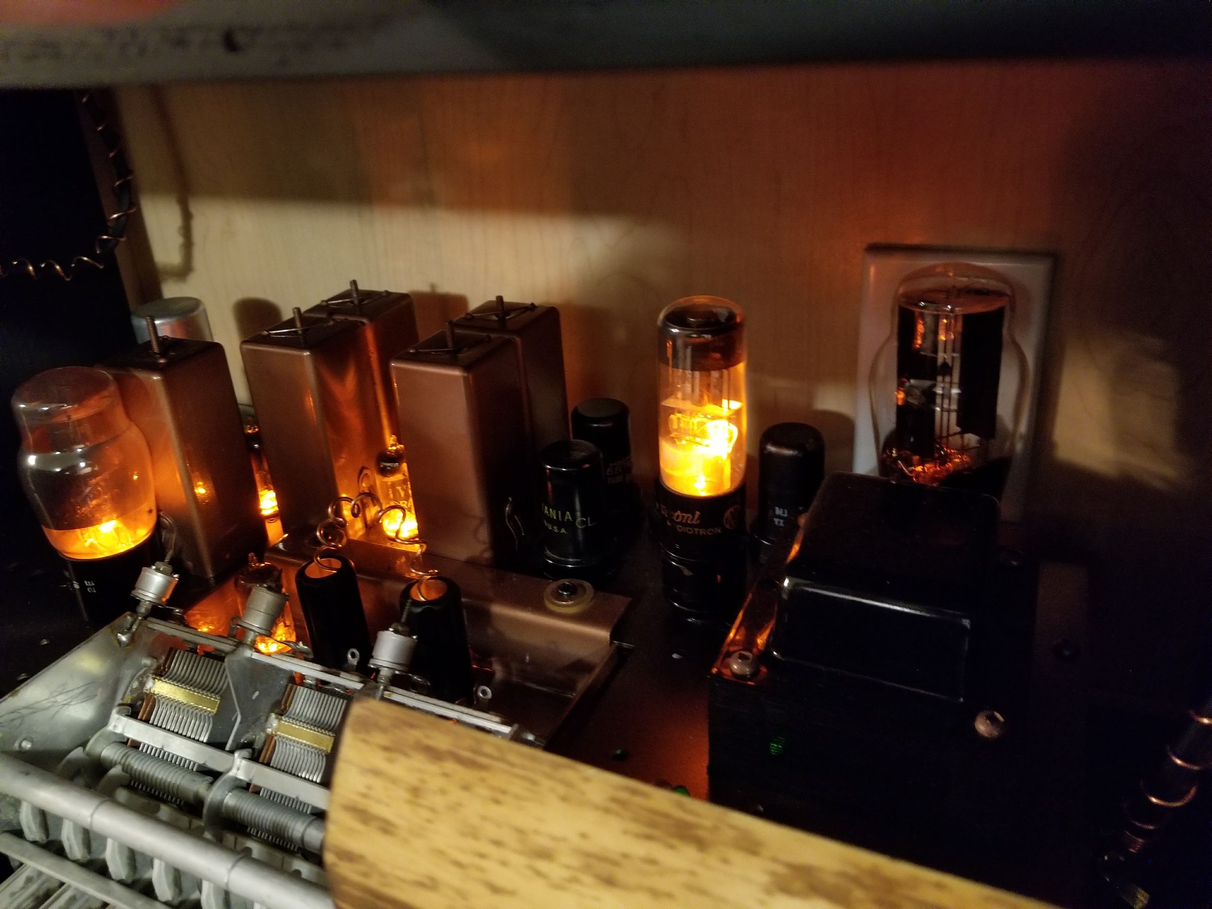 Steampunk Pi Jukebox Running Google Music : 11 Steps (with Pictures ...