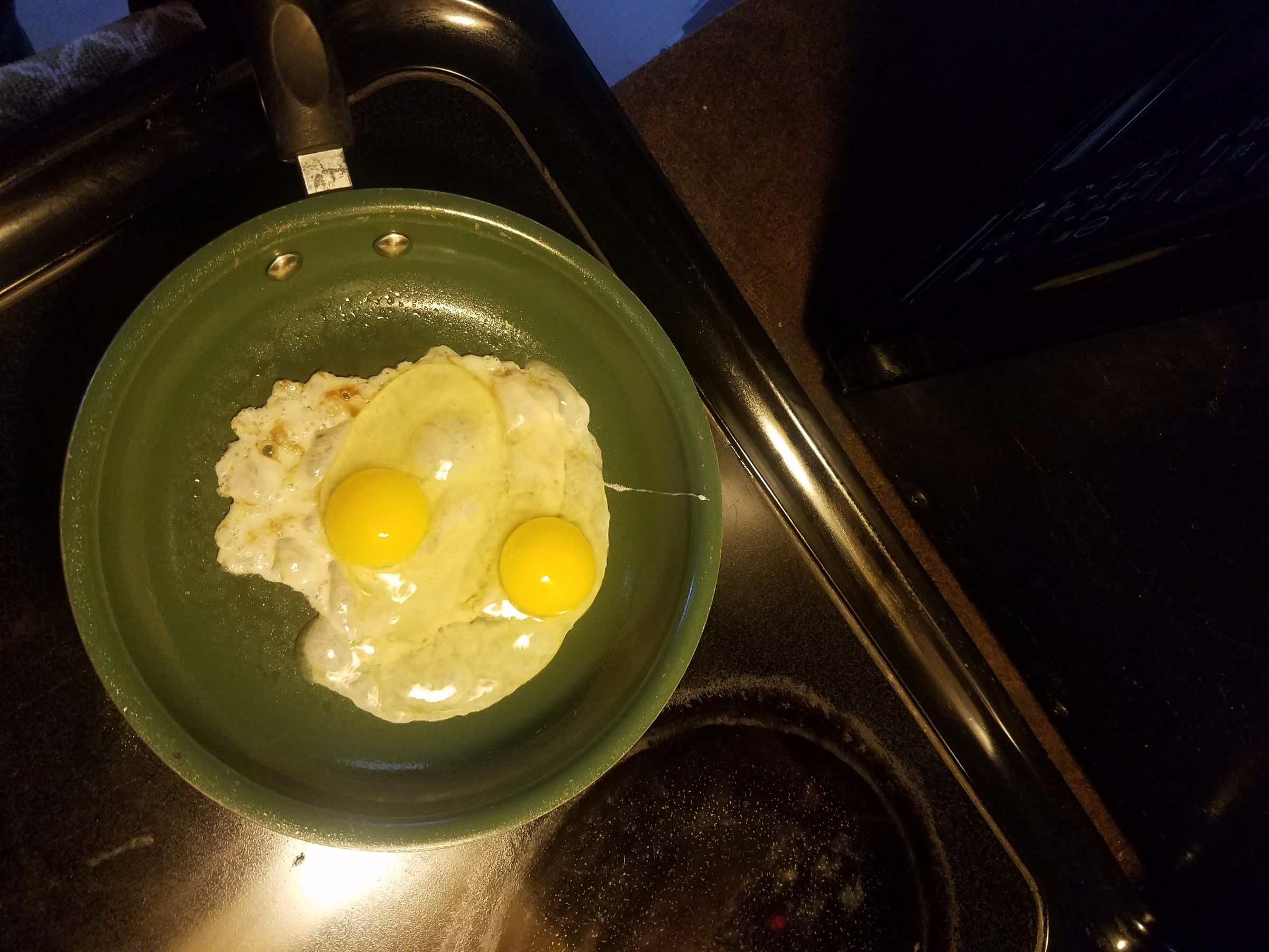 Cooking Sunny Side Up Eggs : 12 Steps (with Pictures) - Instructables