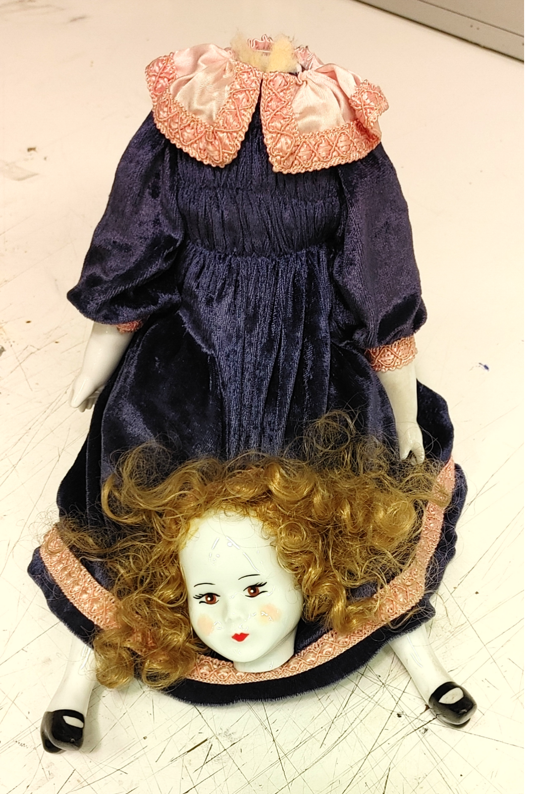Possesed Doll ; Anabell : 6 Steps - Instructables