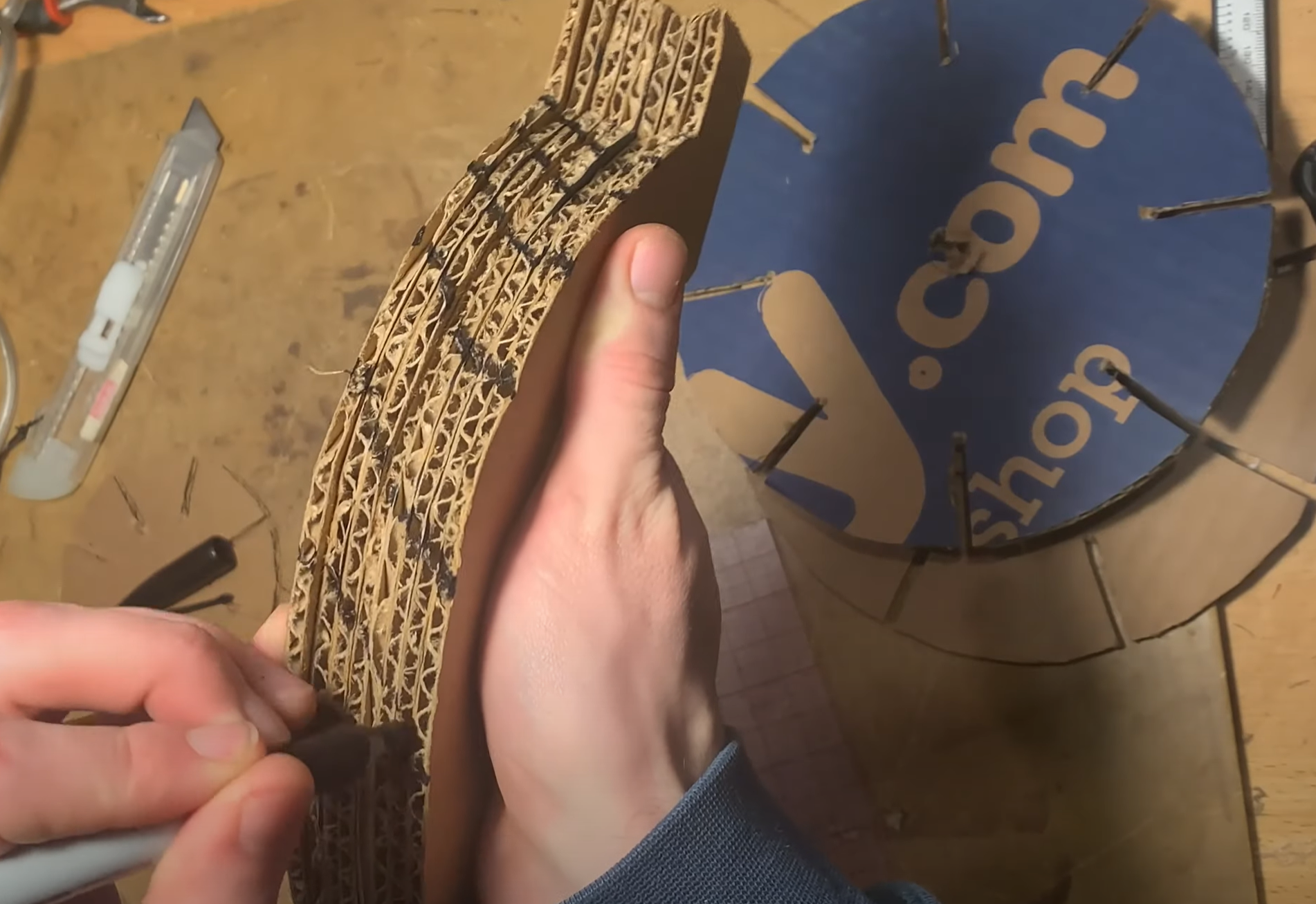 Paper Lantern Lamps : 6 Steps (with Pictures) - Instructables