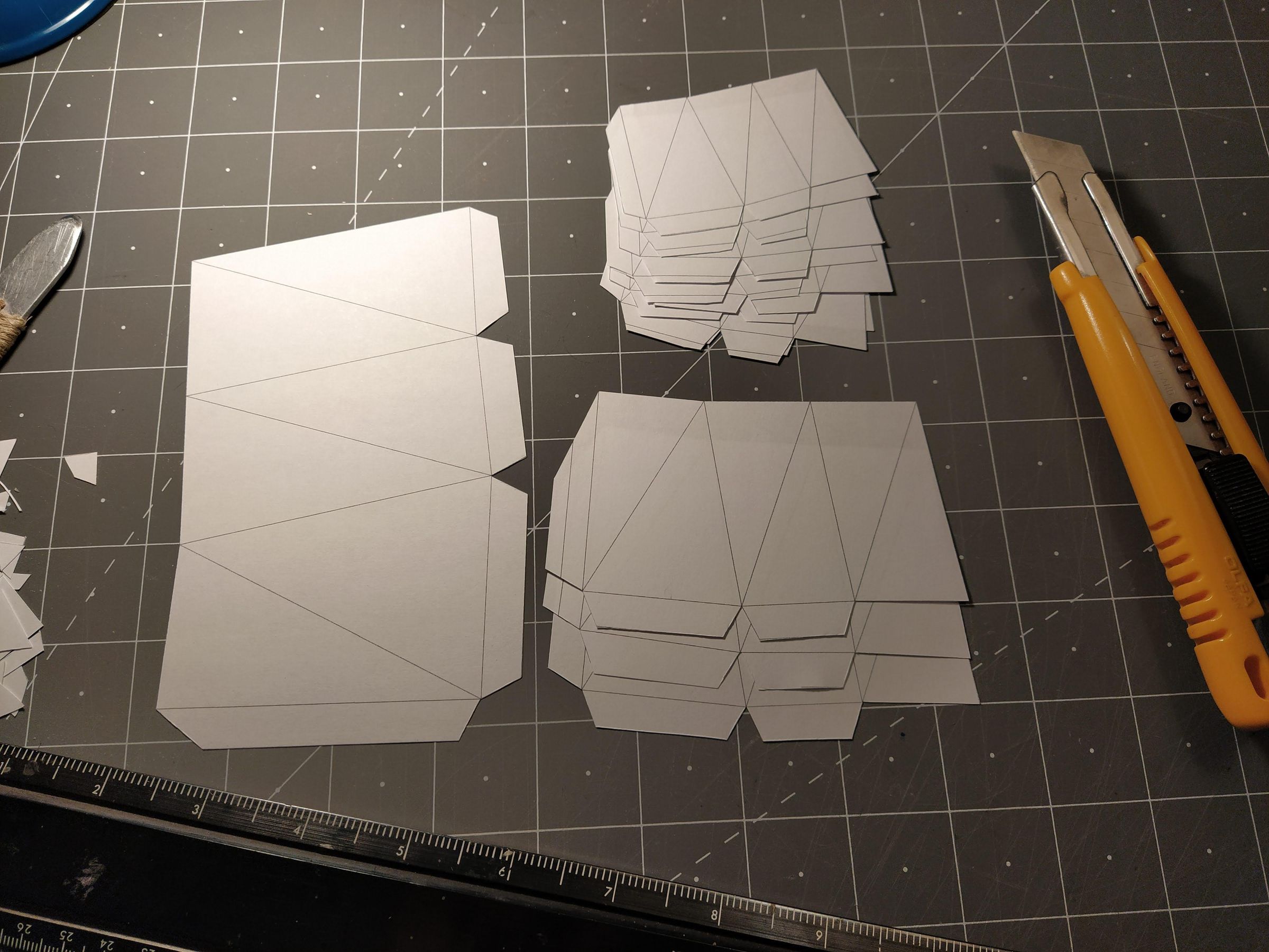 Paper Fractal Tree With Glowing Tips : 8 Steps (with Pictures ...