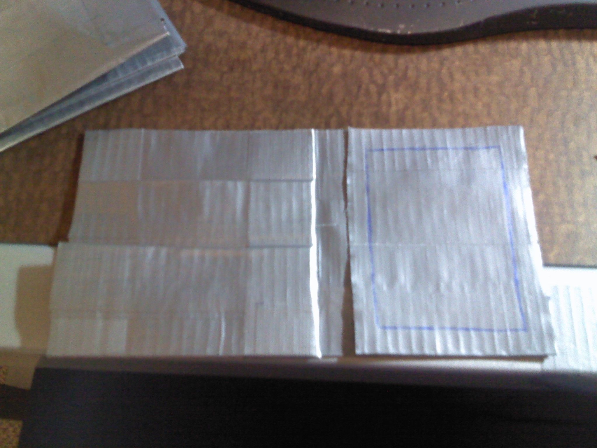 Bi-fold Duct Tape Wallet With Photo ID Flap : 5 Steps - Instructables