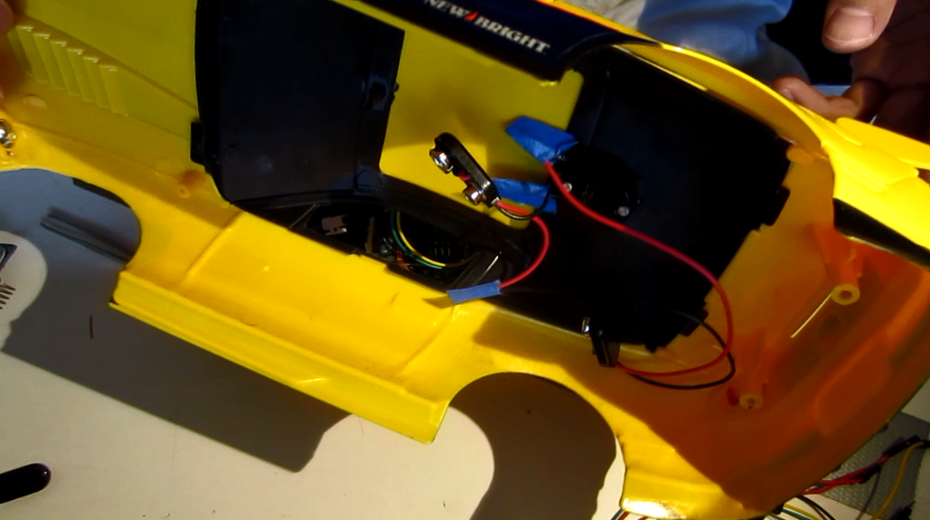 Wall Following Robot Car : 16 Steps - Instructables