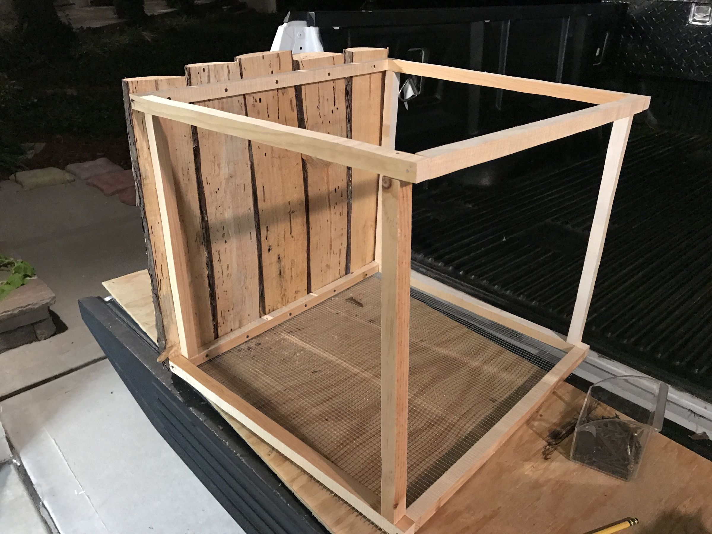 Natural Aesthetic Compost Bin : 9 Steps - Instructables