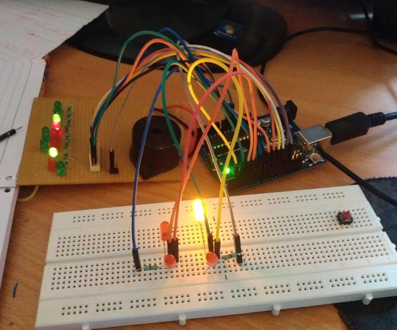 Arduino Traffic Light System. : 3 Steps - Instructables Arduino Traffic Light System. : 3 Steps - Instructables