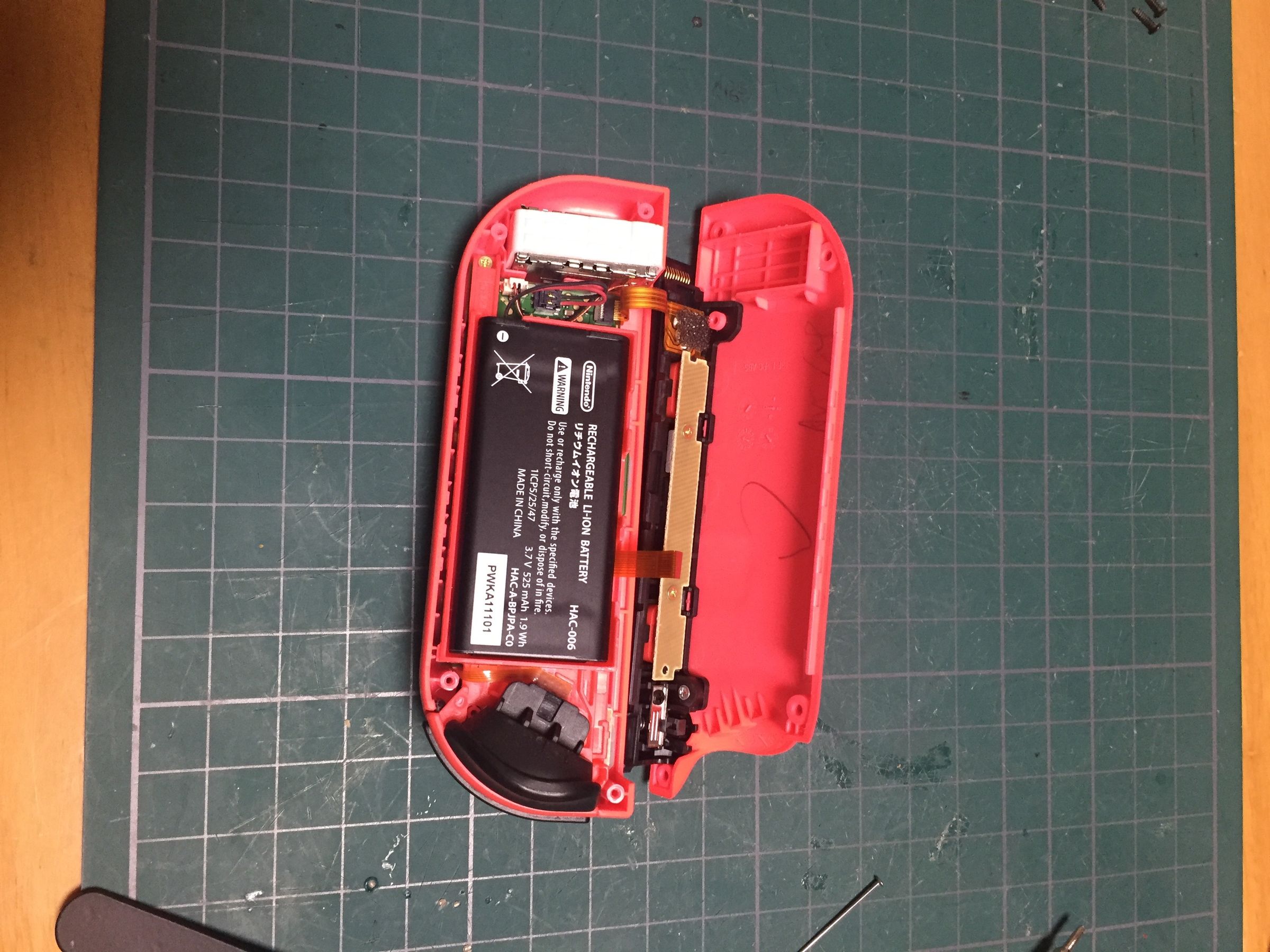 Nintendo Joycon Drift Fix (Not Software Related) : 8 Steps (with ...