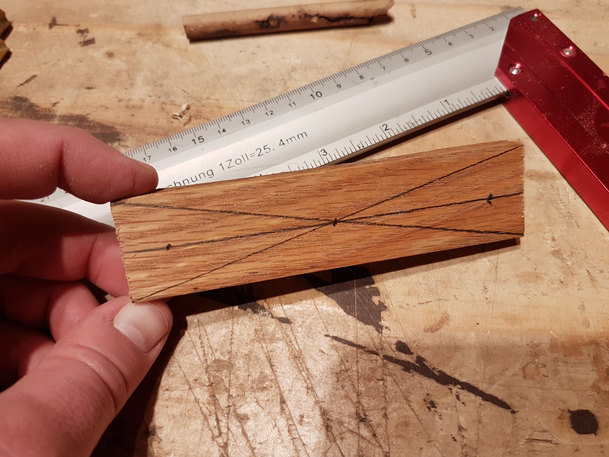 Center Finder Jig or Marker : 7 Steps (with Pictures) - Instructables